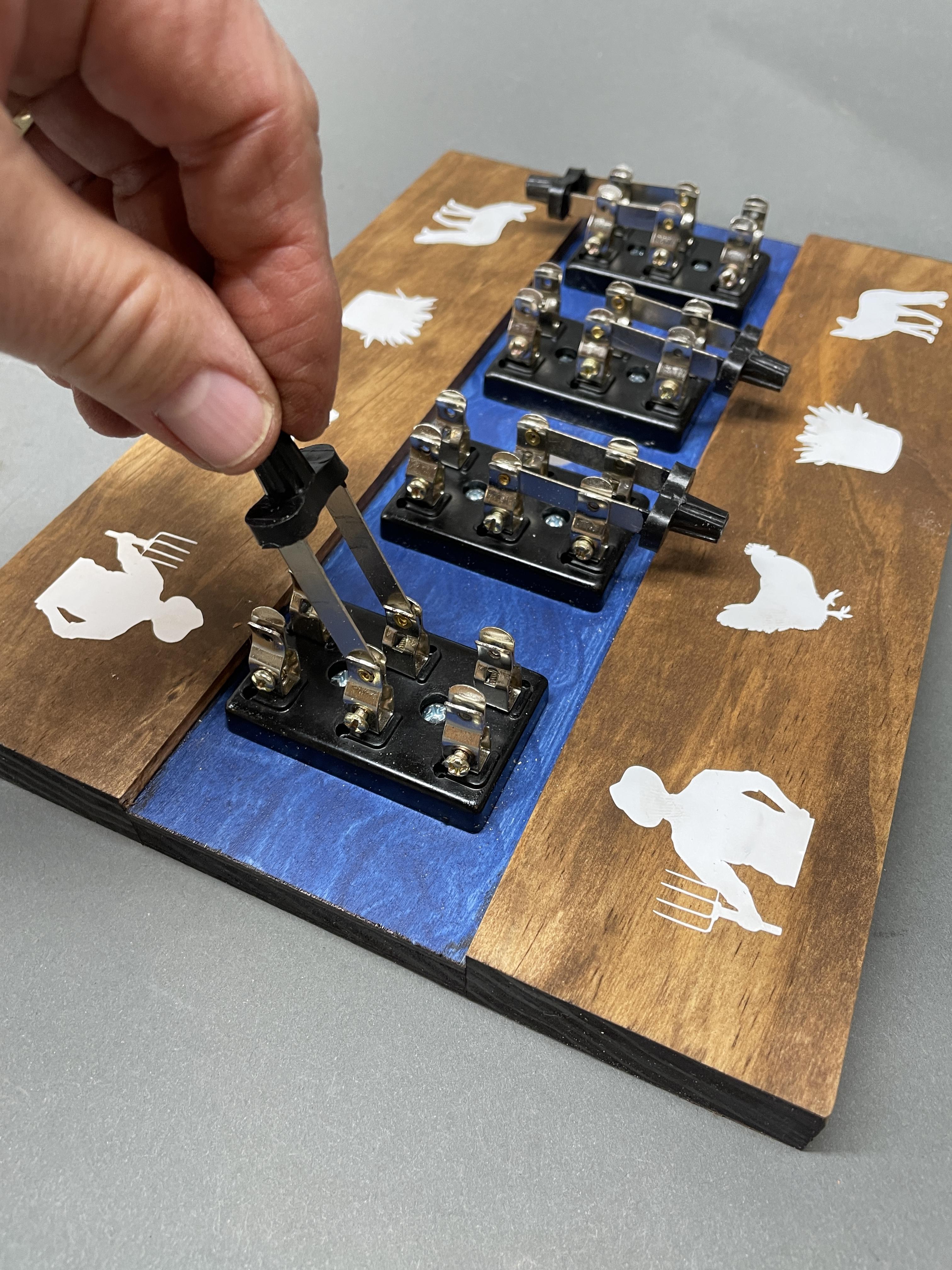 Farmer, Fox, Chicken, and Corn Puzzle : 20 Steps (with Pictures ...