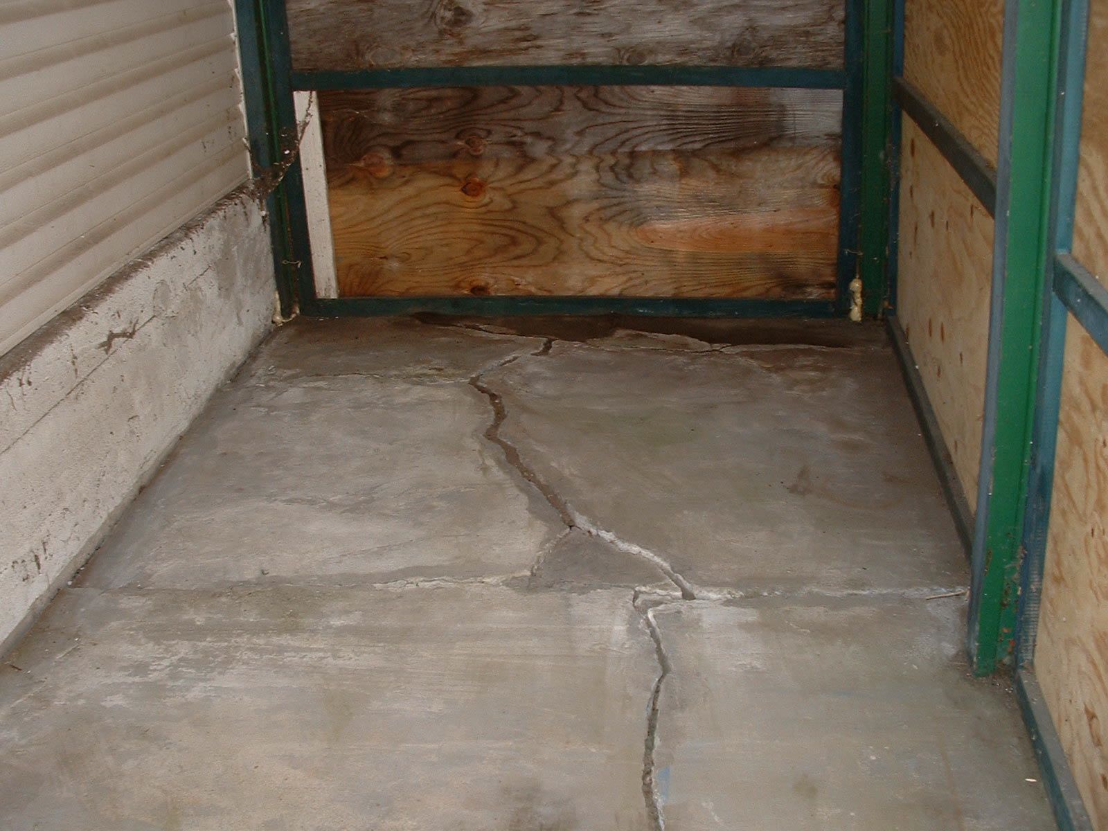 Pour a Floating Concrete Floor : 6 Steps (with Pictures) - Instructables