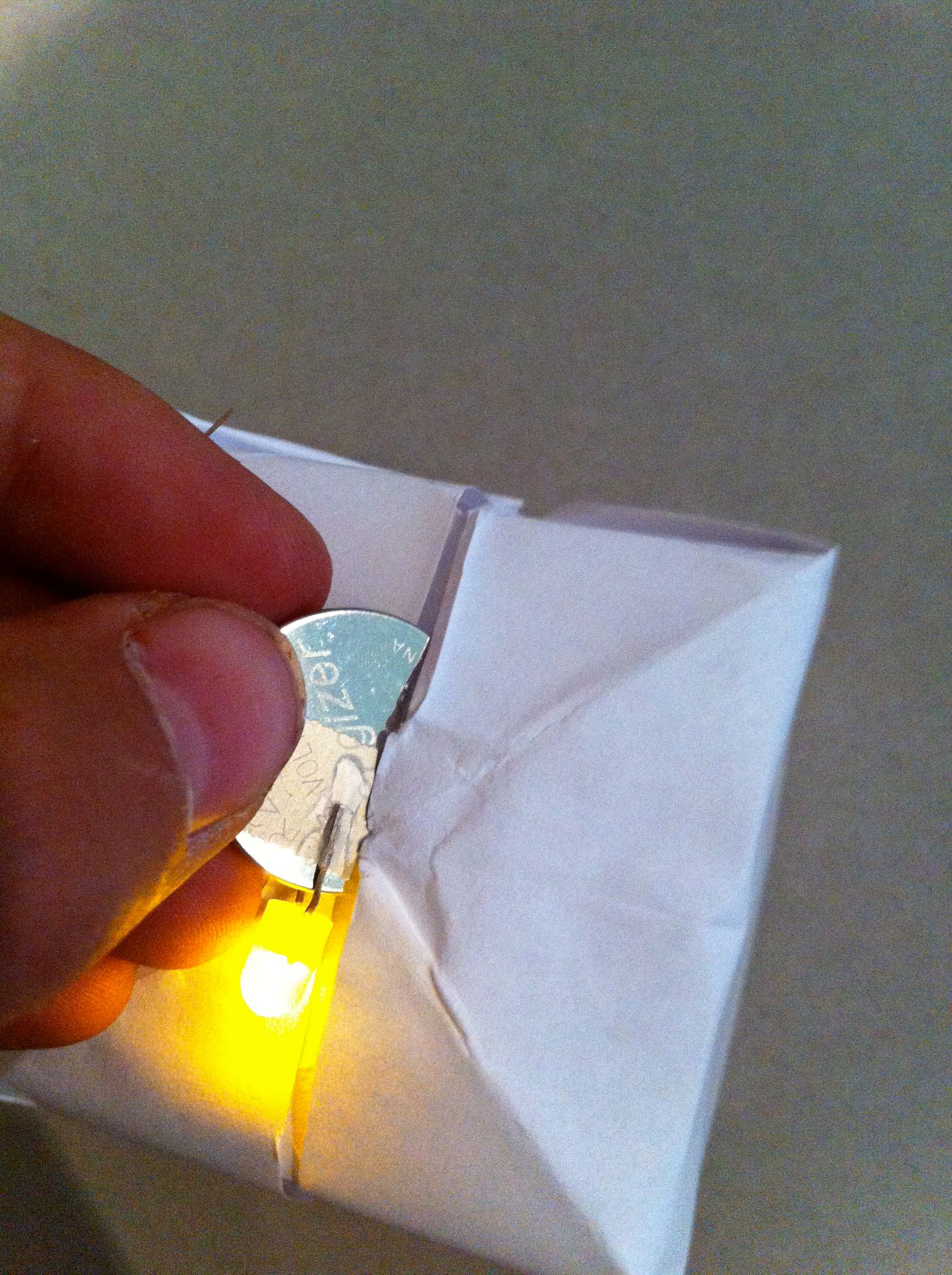 Origami Paper Glowie : 11 Steps - Instructables