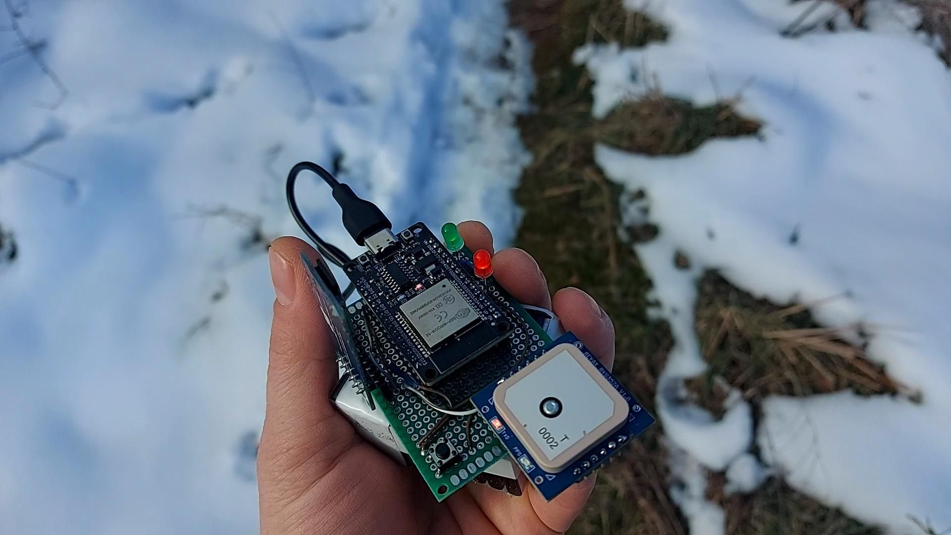 Nature Trail Mapper With ESP32 and RYS352A GPS Module : 7 Steps (with ...