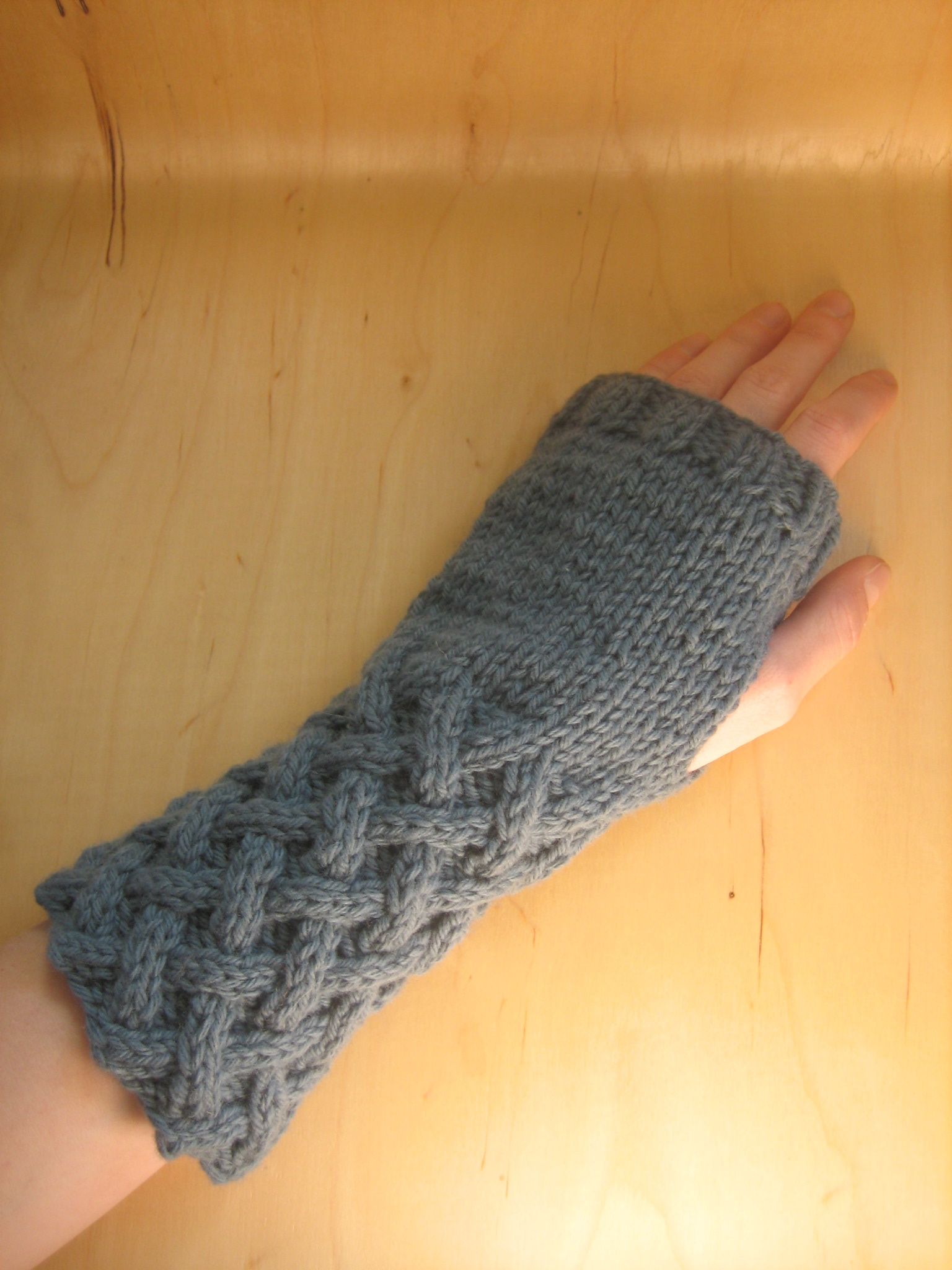 Fingerless Mittens for Abby - Instructables
