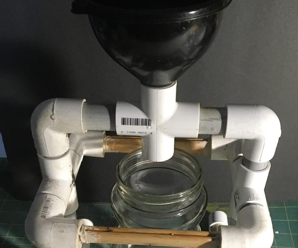 Fill-a-Bag/Funnel Stand - Instructables