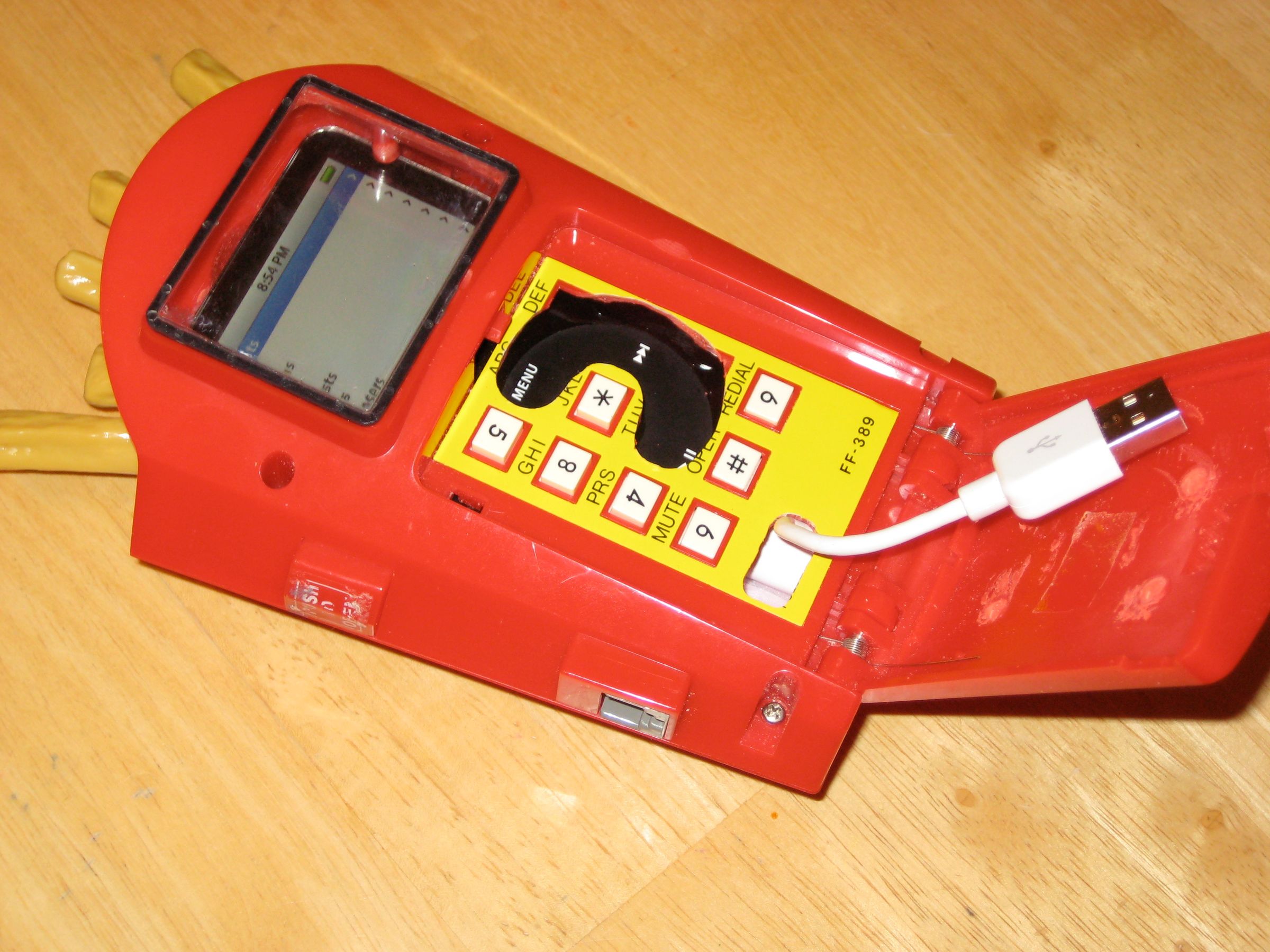 French Fry Phone + Ipod = Fry-pod : 7 Steps (with Pictures) - Instructables