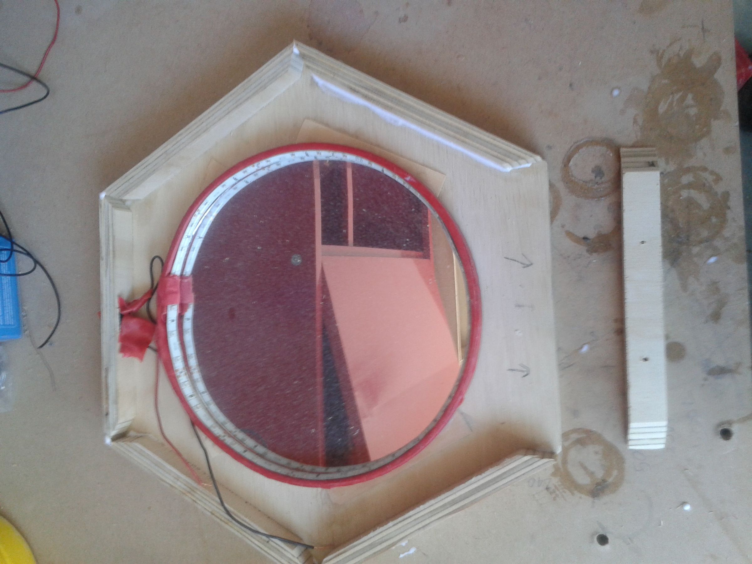 Beautiful Infinity Mirror (Perfect Present) : 10 Steps (with Pictures ...