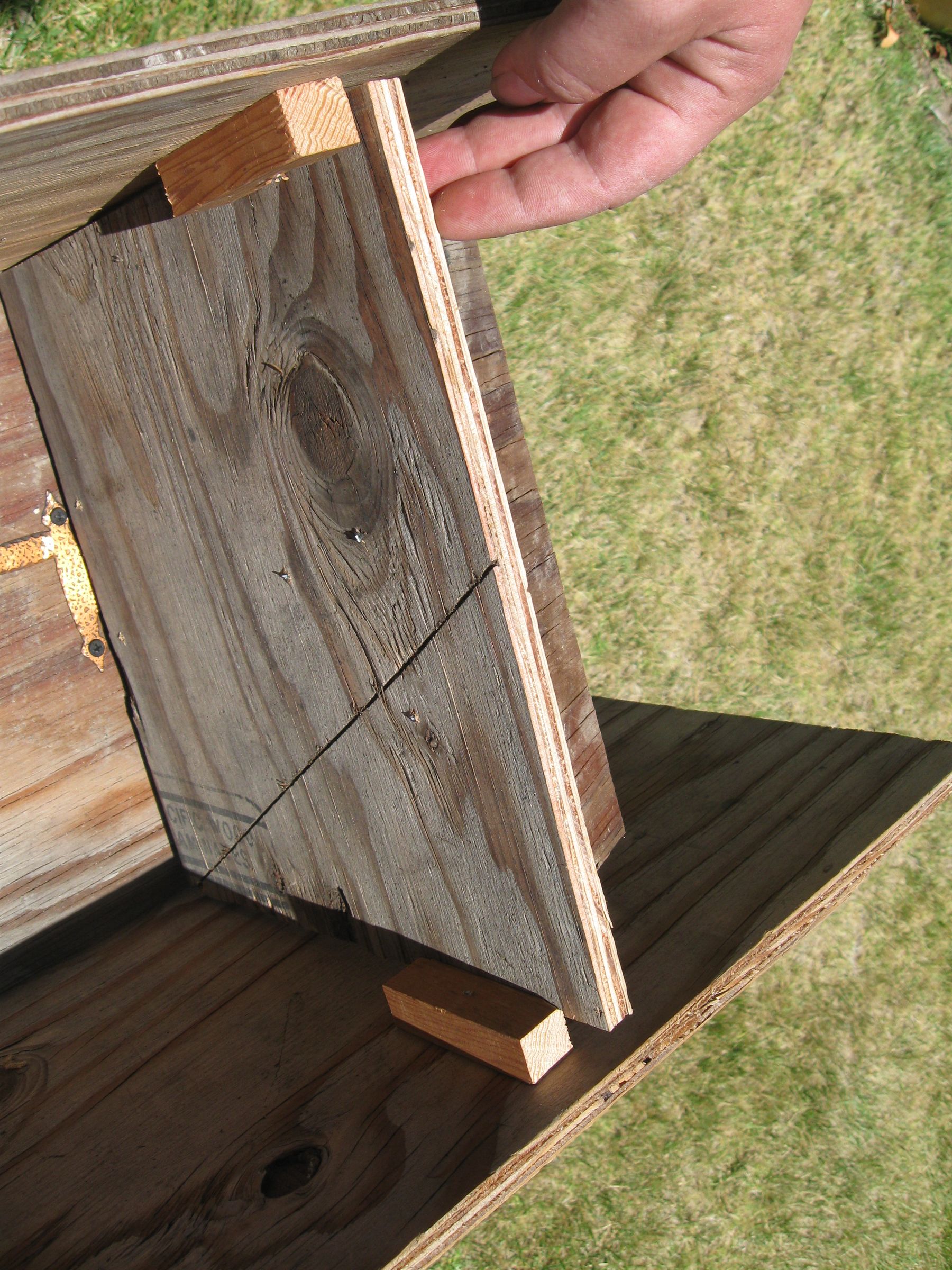 Free "Catch'em Live" Trap : 12 Steps (with Pictures) - Instructables