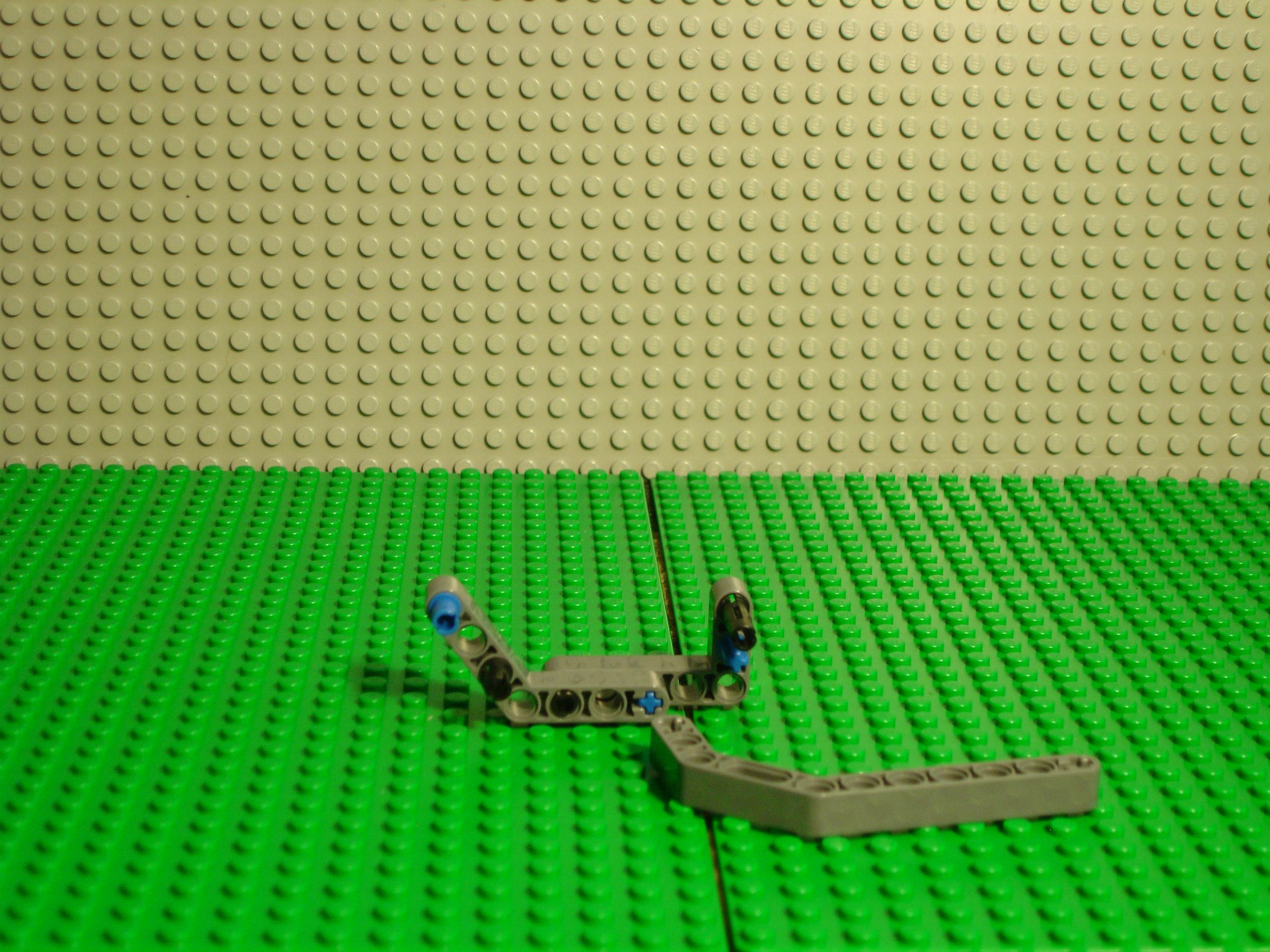 Build a Simple LEGO Starter Robot : 7 Steps - Instructables