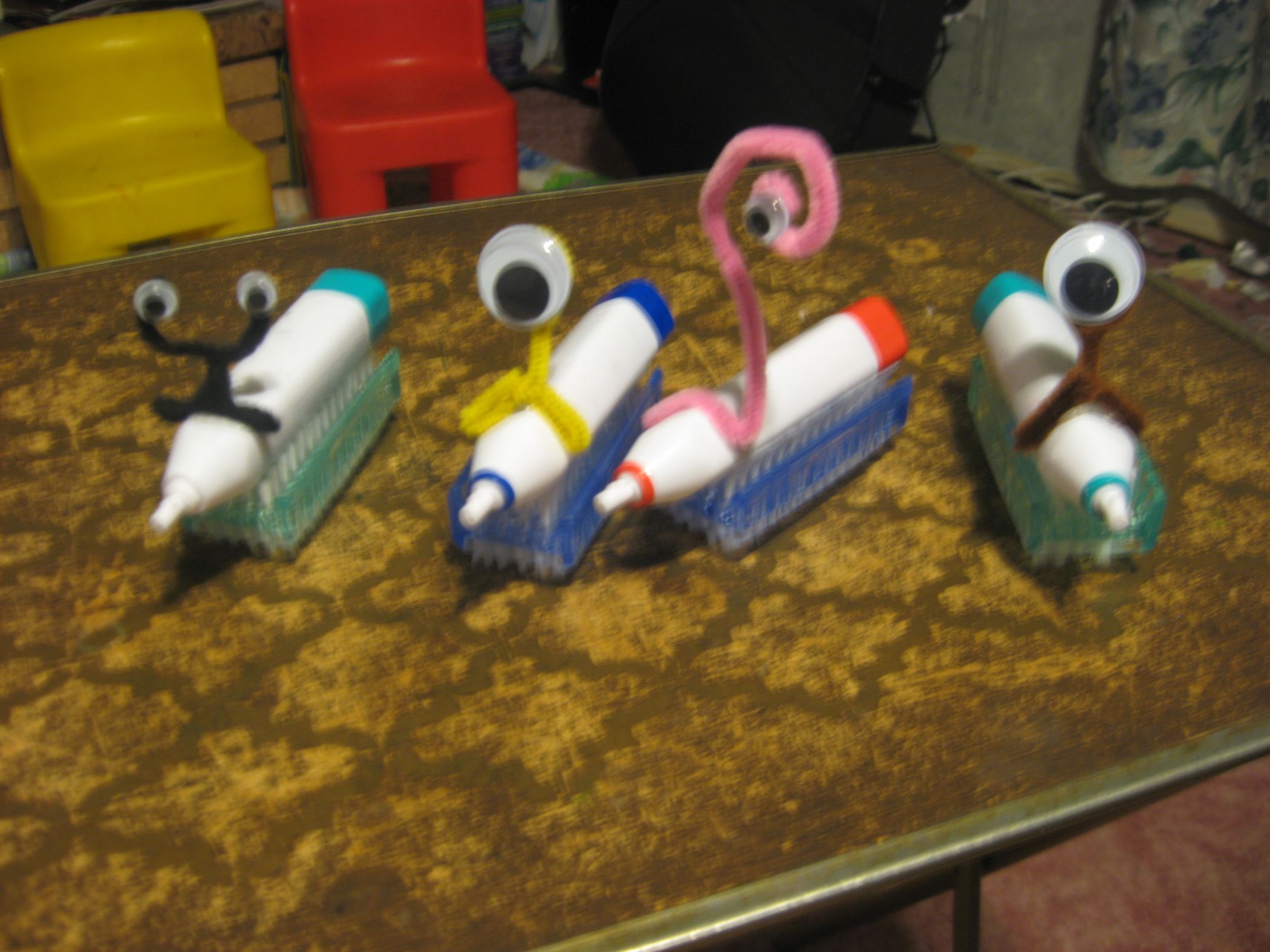 How to Make a Simple Bristlebot : 3 Steps - Instructables