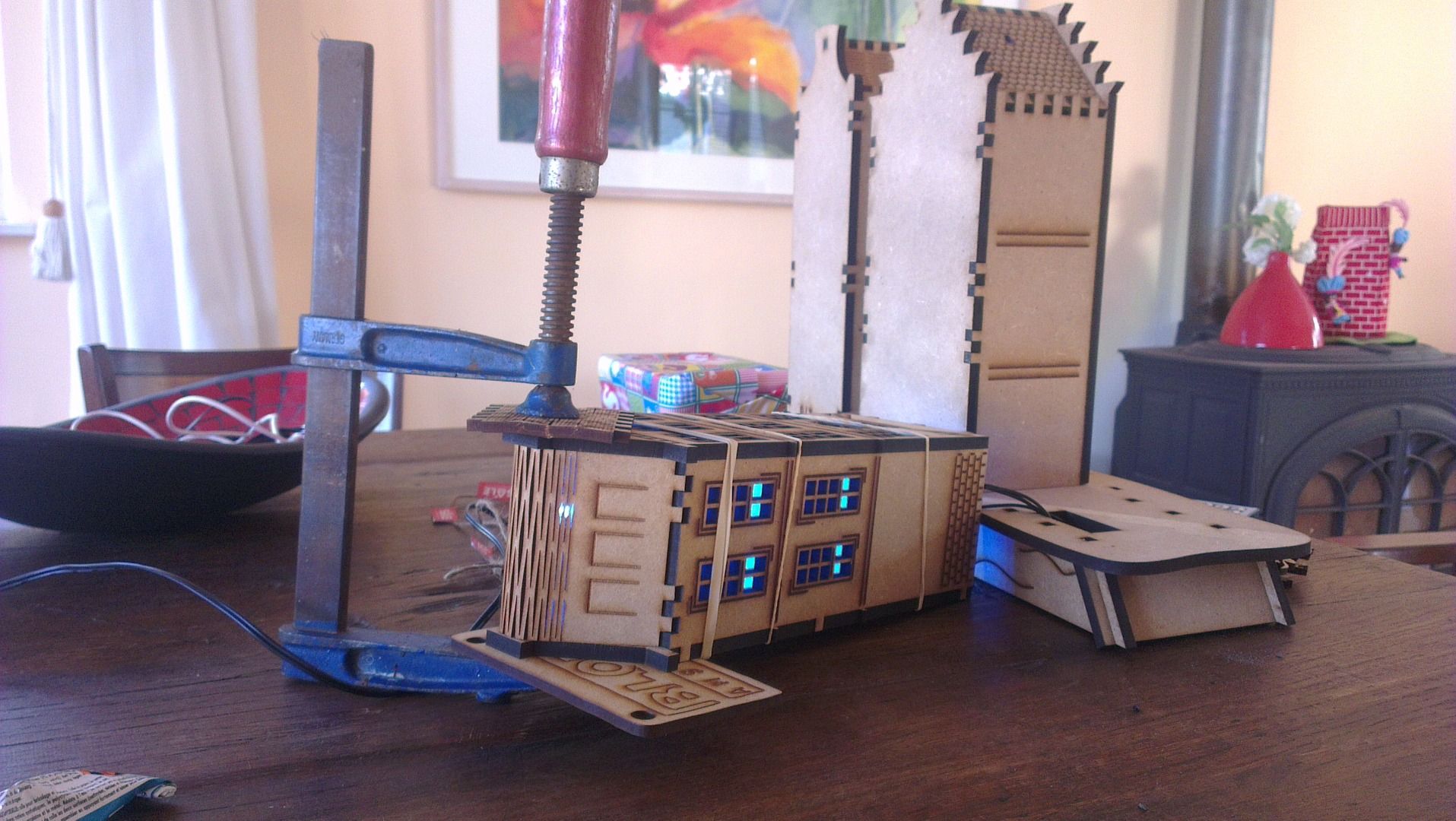 Amsterdam Canal House : 8 Steps - Instructables