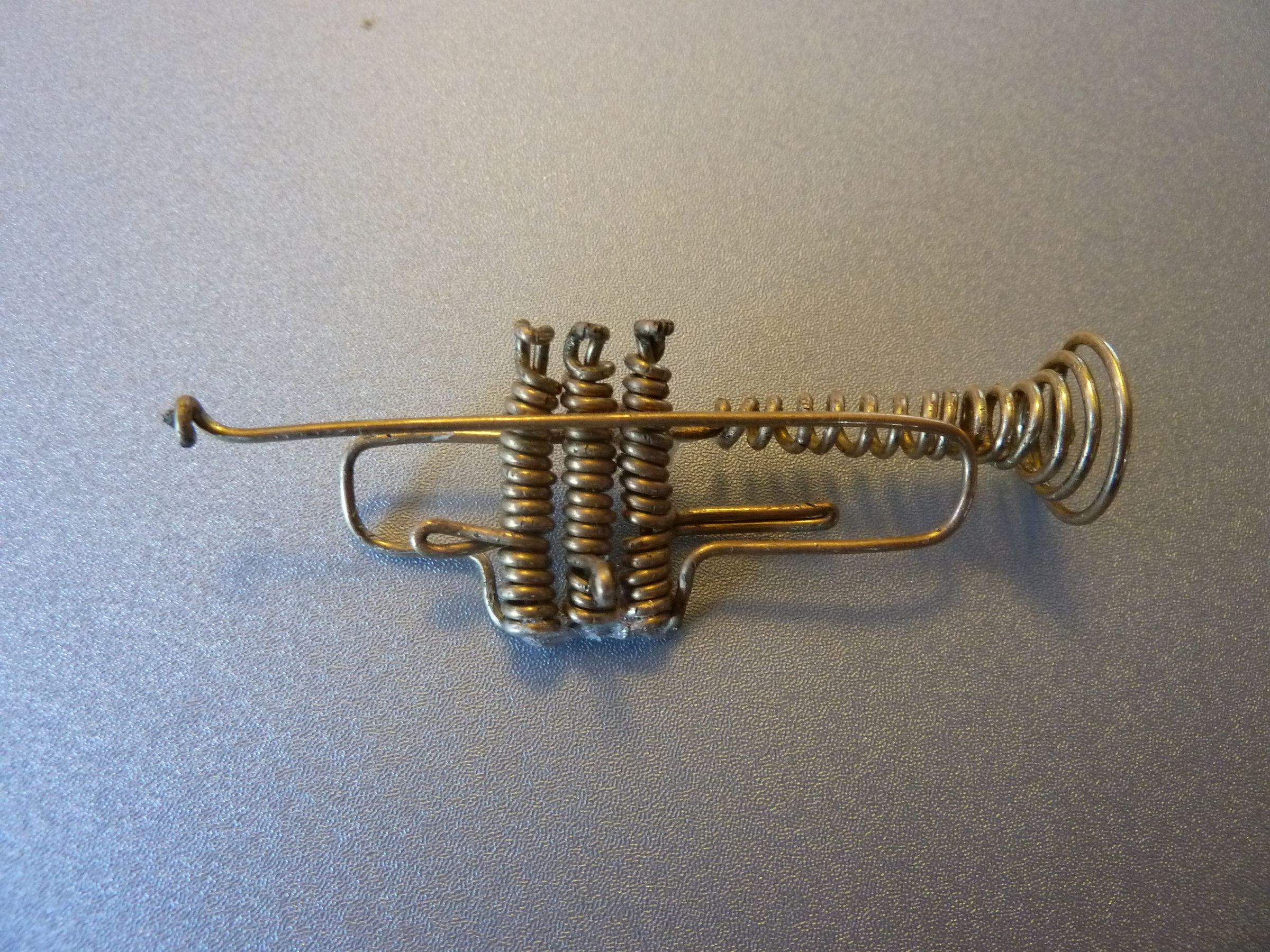 Miniature Wire Trumpet : 7 Steps (with Pictures) - Instructables