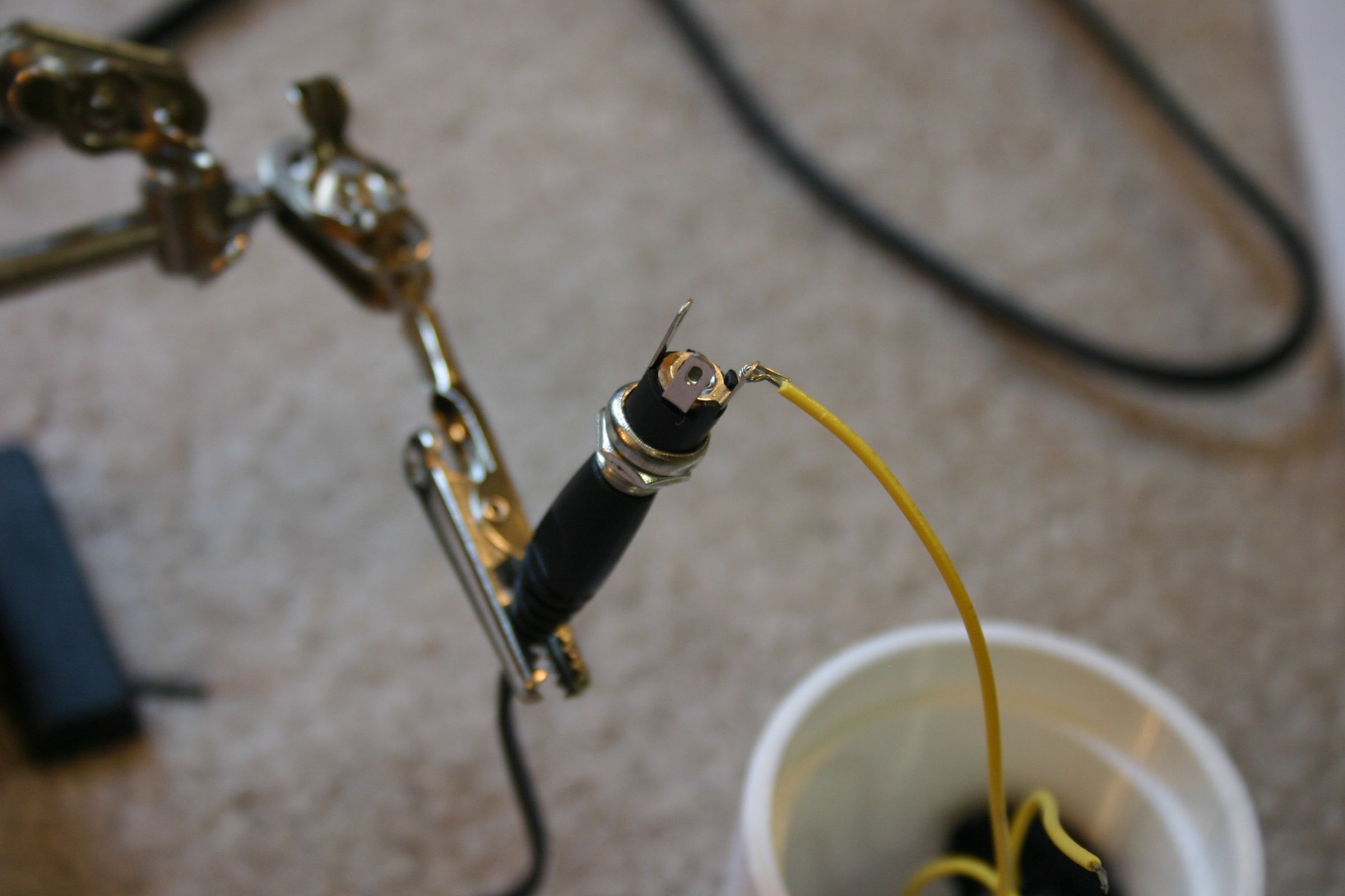 Supercapacitor Flashlight : 11 Steps (with Pictures) - Instructables