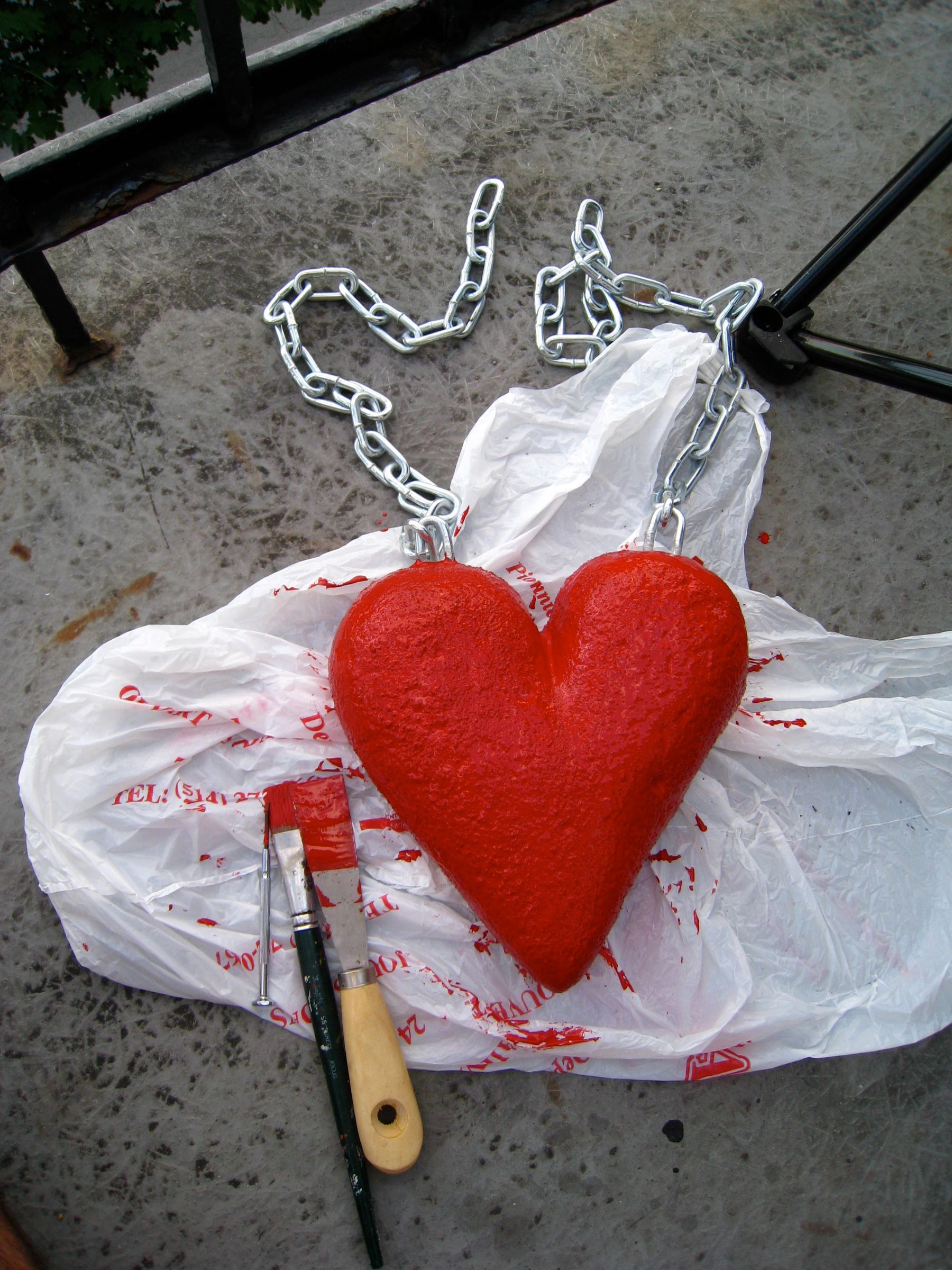 Giant Concrete Heart Charm : 11 Steps (with Pictures) - Instructables