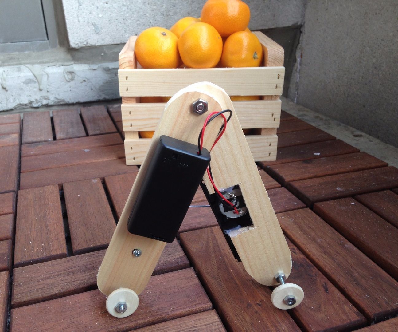 Worm Robot - From a CDROM Drive Door Opening Mechanism : 13 Steps (with ...