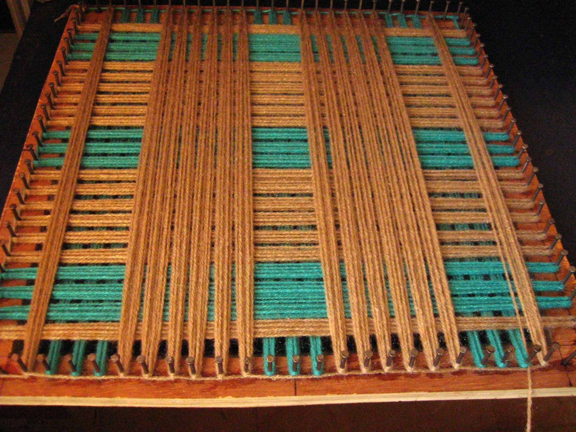 How to Weave a Small Table Mat With Home Made Loom : 13 Steps (with ...