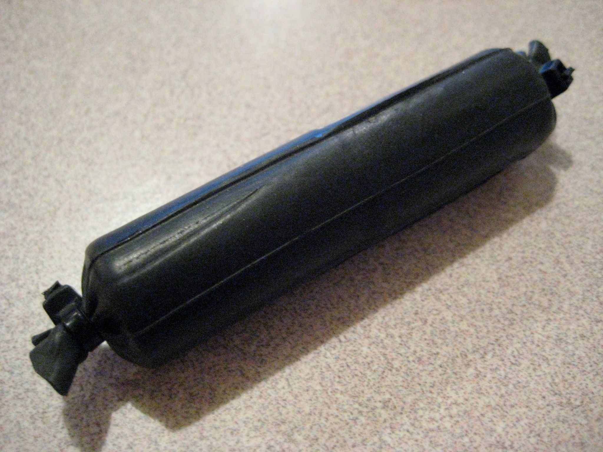 Waterproof Pocket Sized Battery Storage : 4 Steps - Instructables