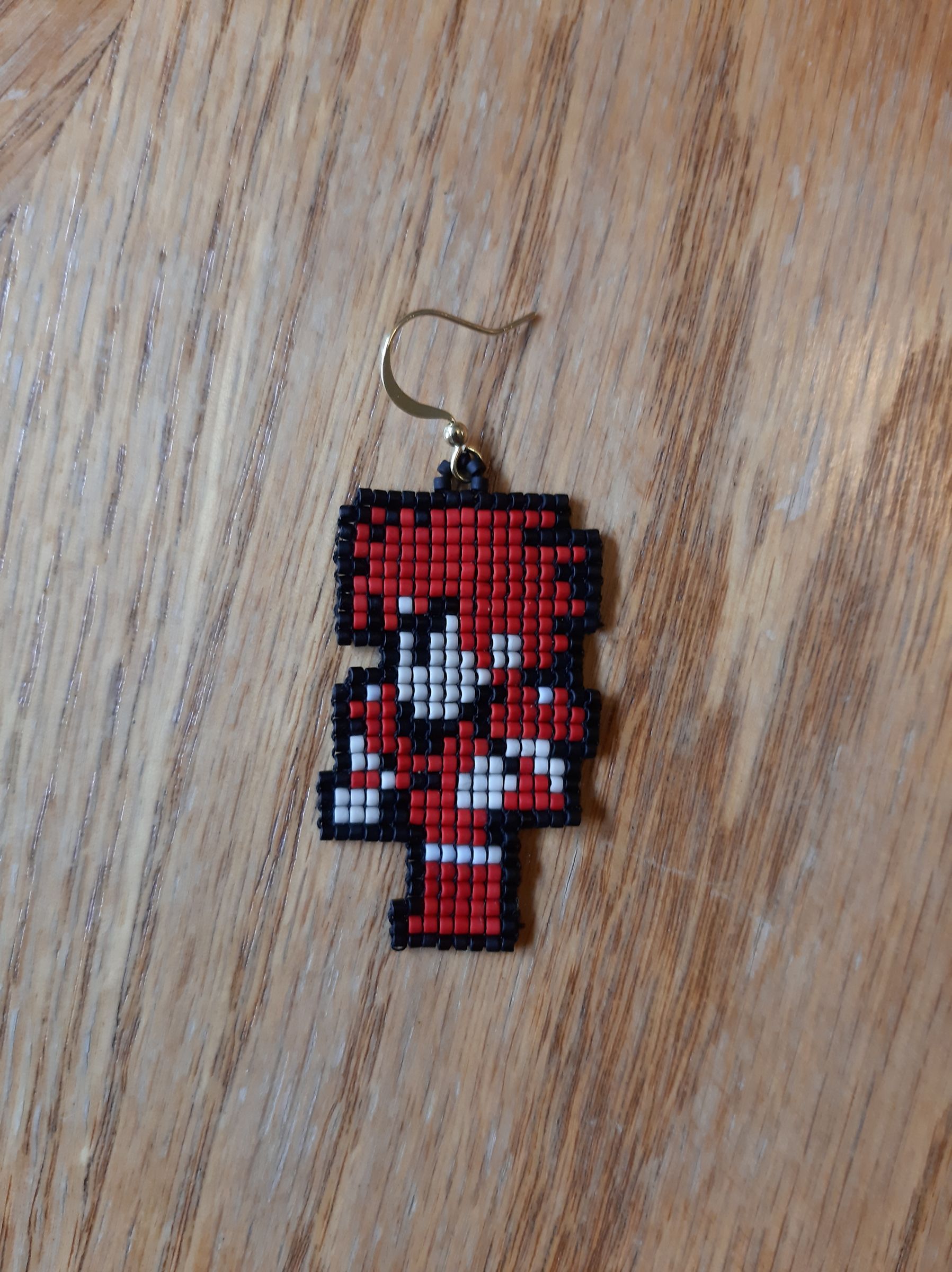 Beaded Pixel Art Jewelry : 11 Steps (with Pictures) - Instructables