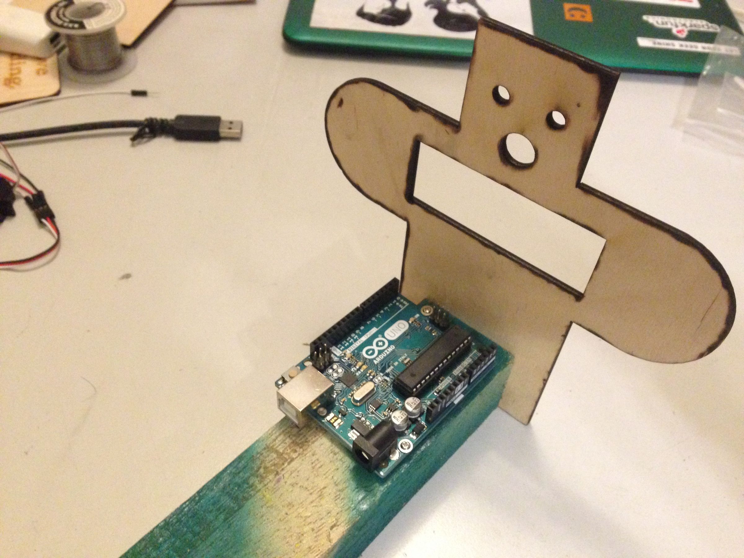 Robot in a Box : 7 Steps - Instructables