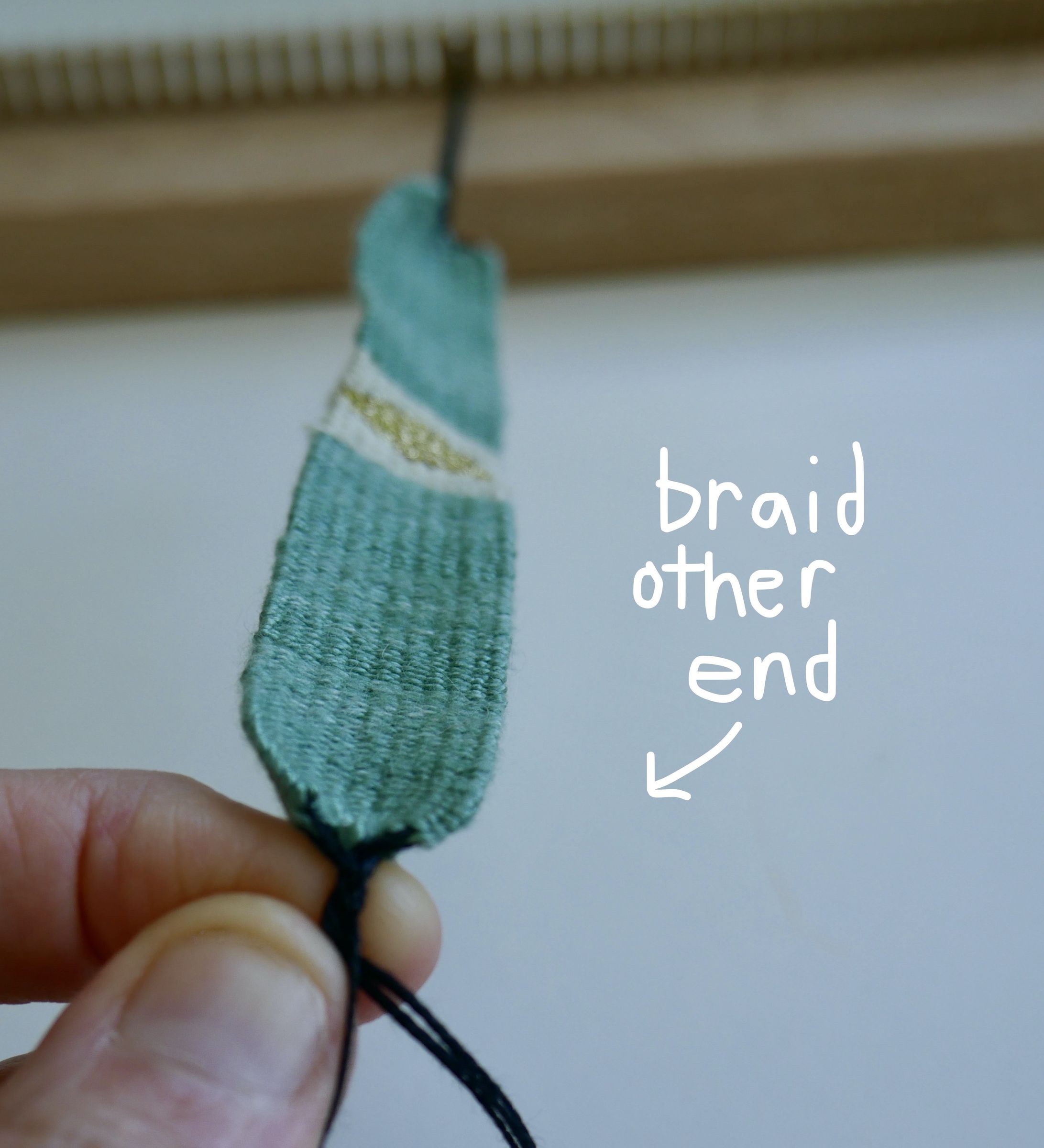 Woven Bracelet : 8 Steps (with Pictures) - Instructables