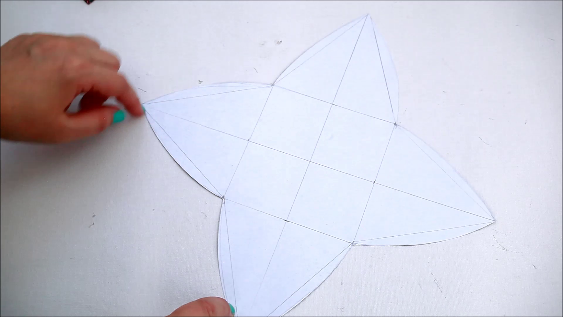 Pyramid Box Tutorial : 5 Steps - Instructables