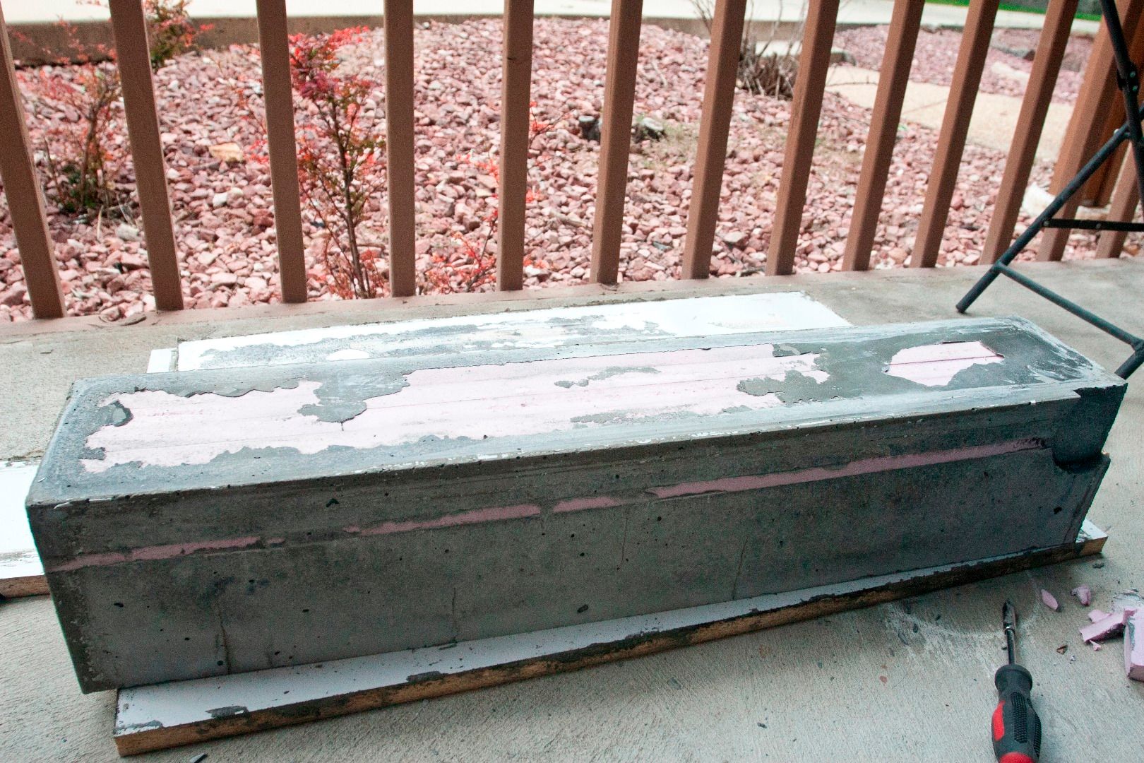 Modern Concrete Planter Box : 11 Steps (with Pictures) - Instructables