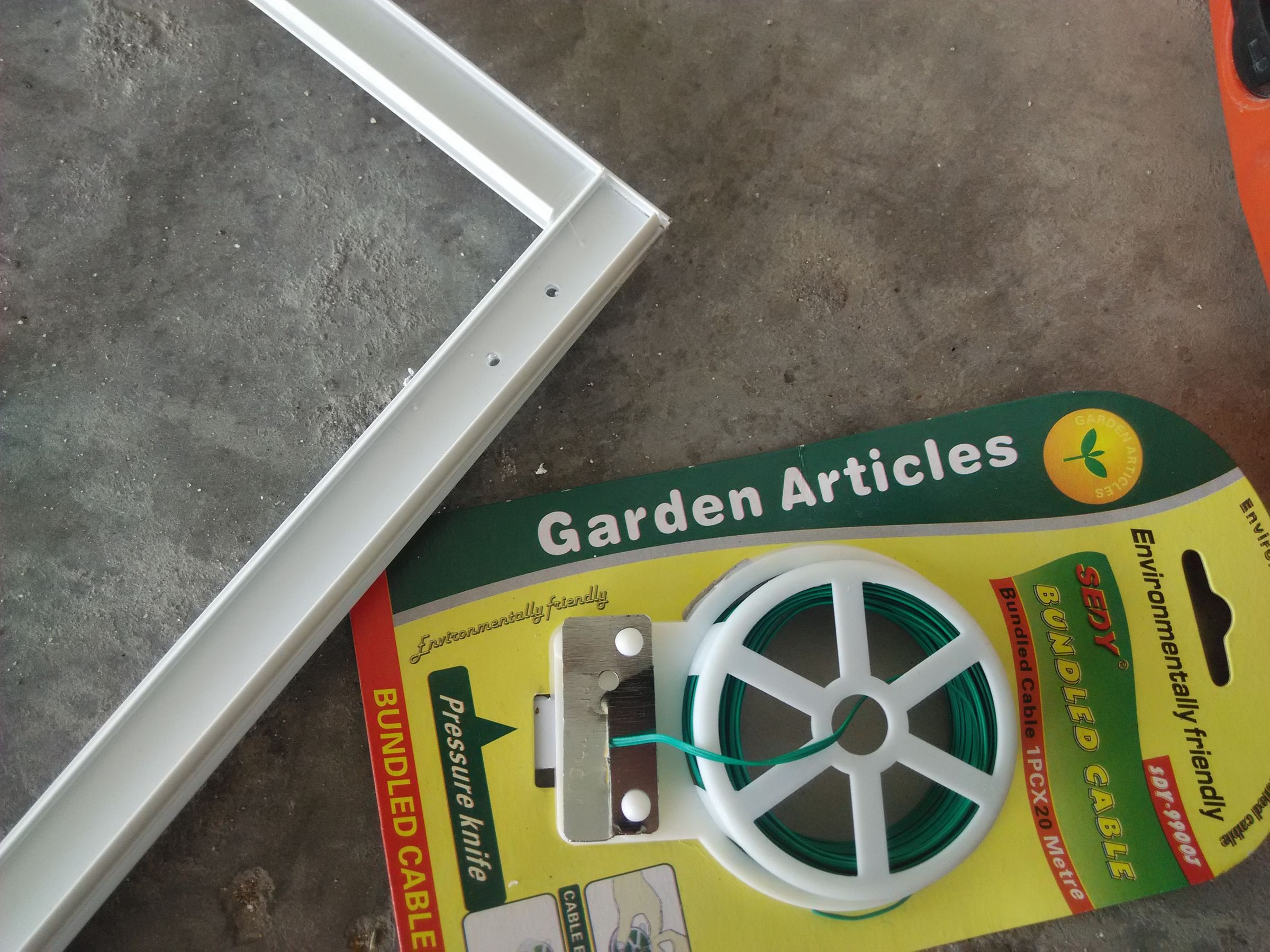 PVC Trunking Window Screen : 9 Steps (with Pictures) - Instructables