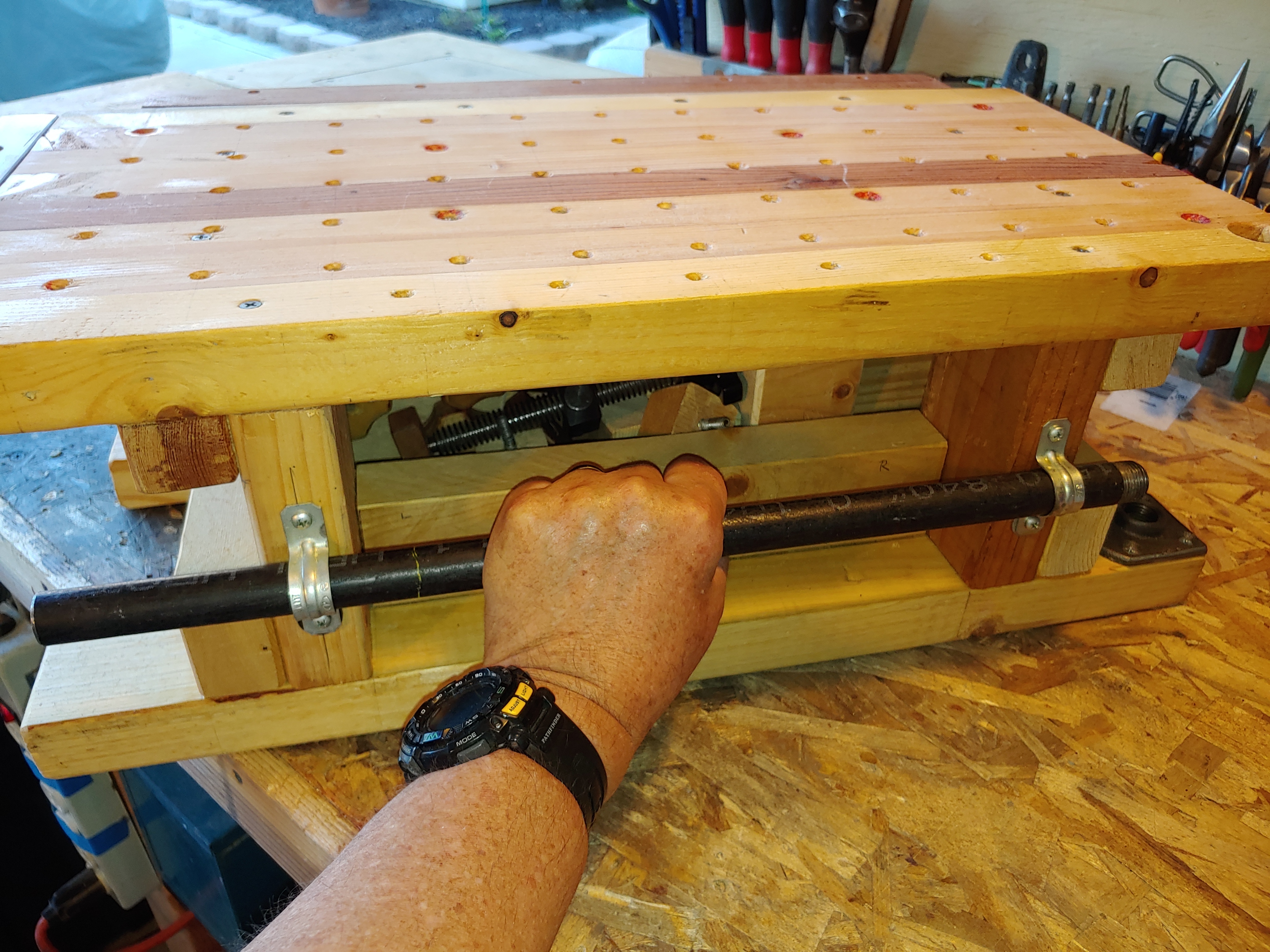 Mini-Work Bench : 10 Steps - Instructables