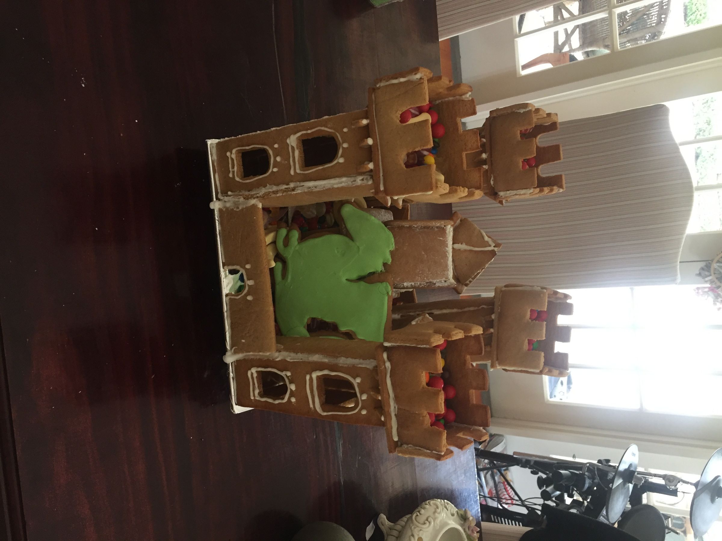 Gingerbread Castle : 6 Steps (with Pictures) - Instructables