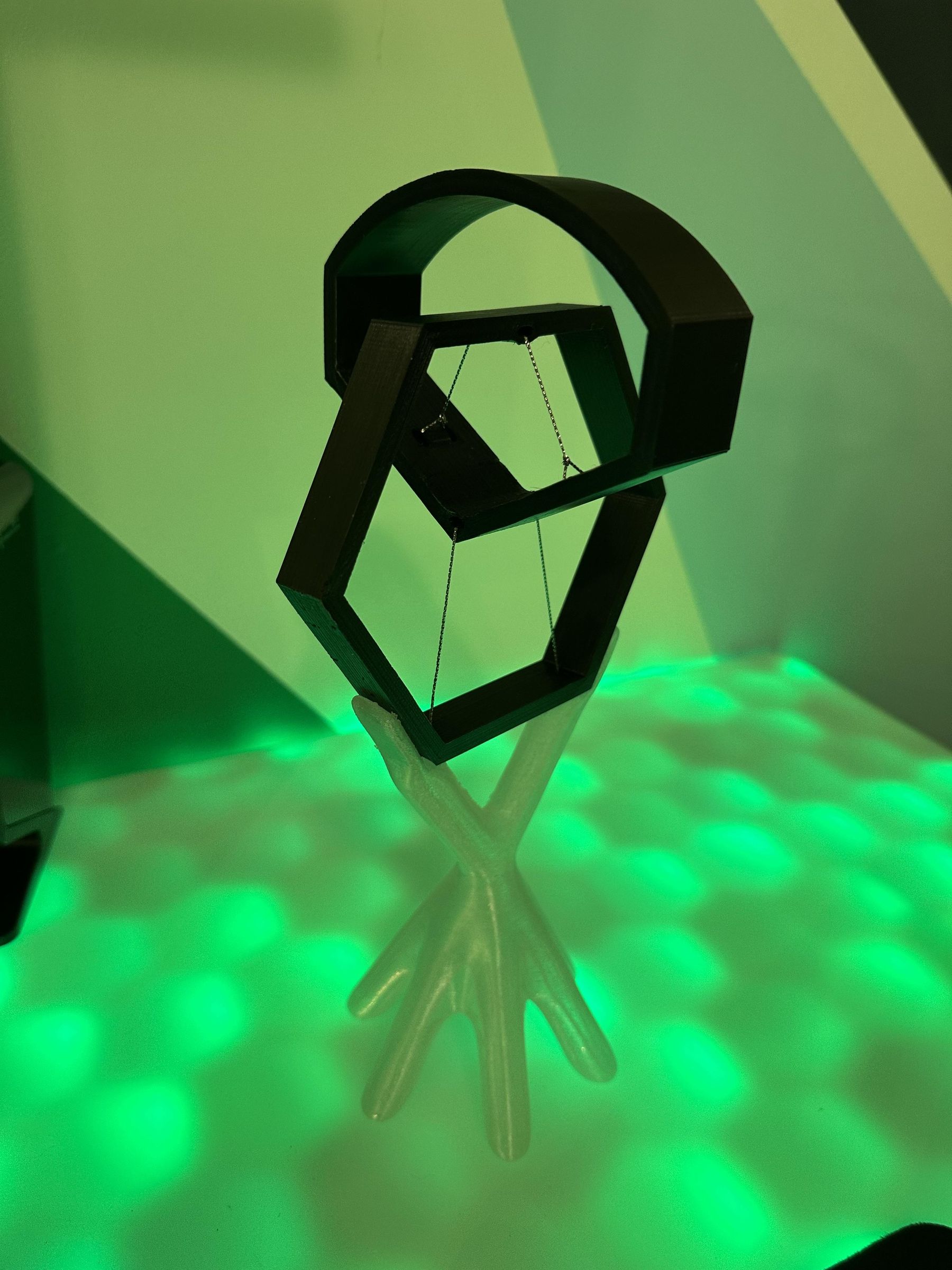 Floating Futuristic Headphone Stand Made With AI : 3 Steps - Instructables