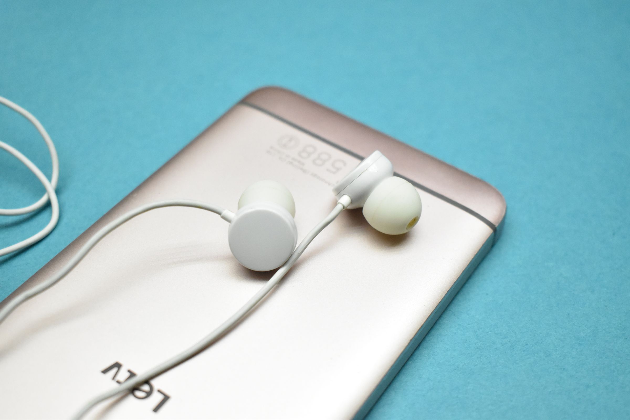 Journey From a Normal Wired Earphone to a Wireless Bluetooth Earphone ...