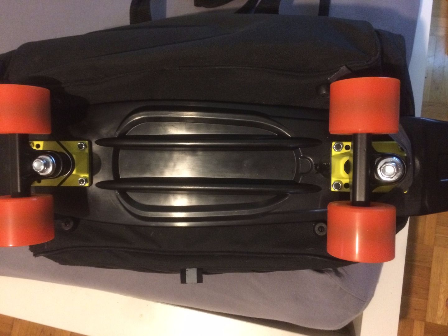 DIY Pennyboard Backpack : 11 Steps (with Pictures) - Instructables