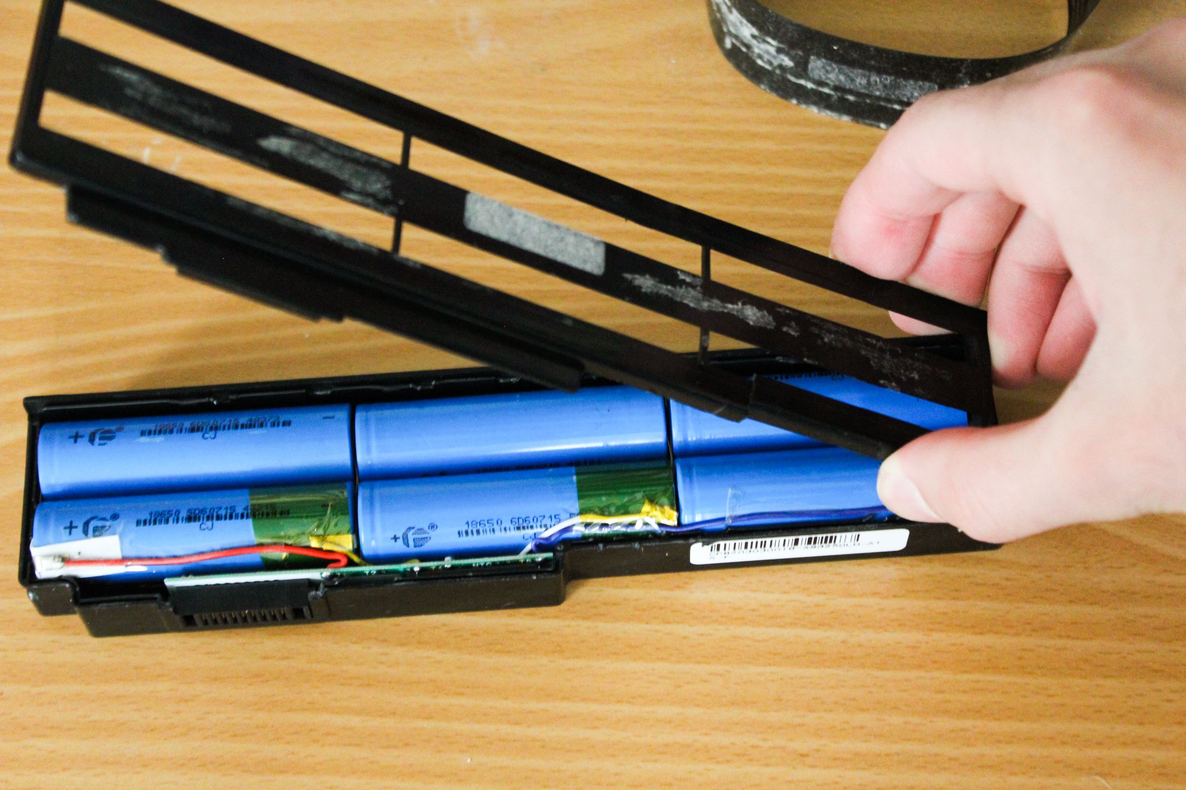 Repair Dead Laptop Battery : 16 Steps (with Pictures) - Instructables