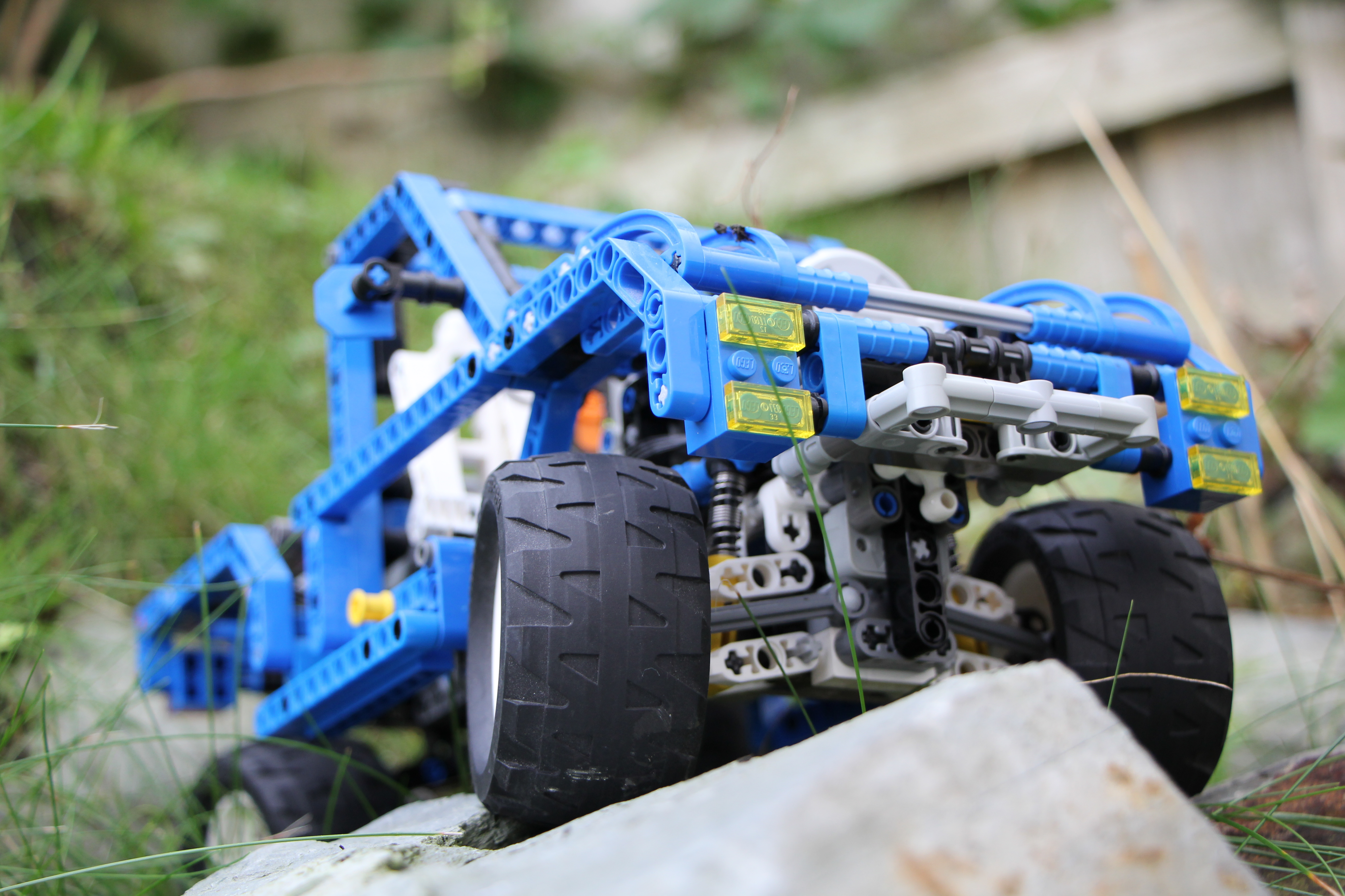 Lego Technic Remote Control Off Roader Version 2 - Instructables