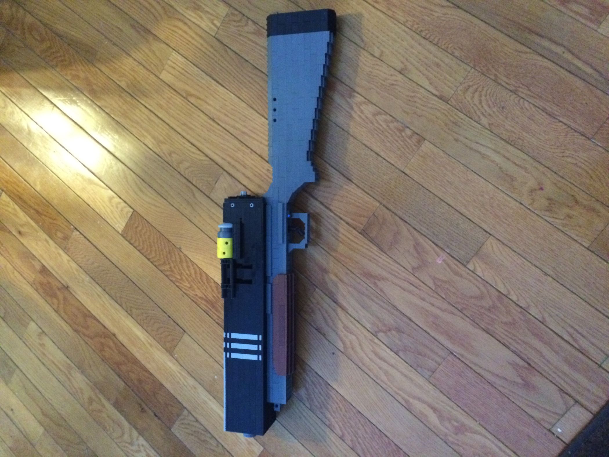 Lego Laser Shotgun : 4 Steps - Instructables