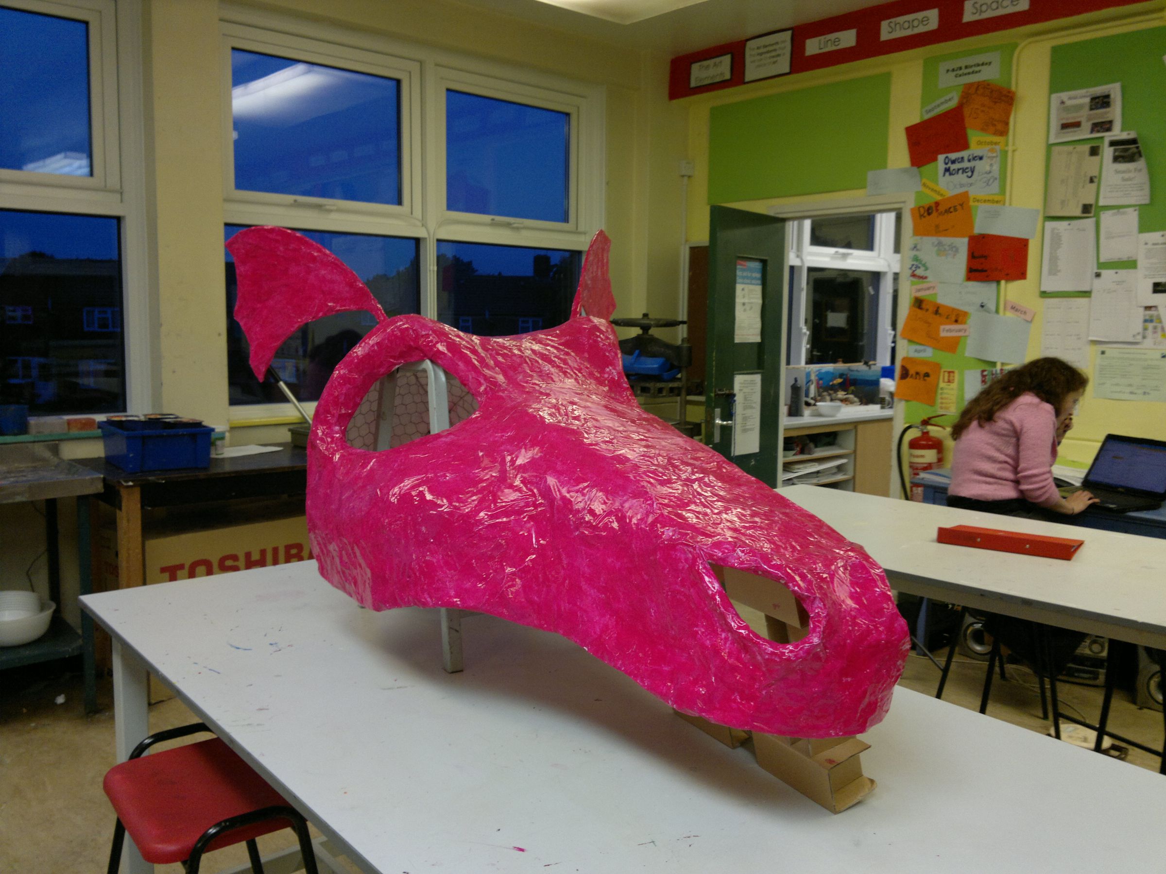 Dragon Head Puppet for Shrek the Musical : 9 Steps (with Pictures ...