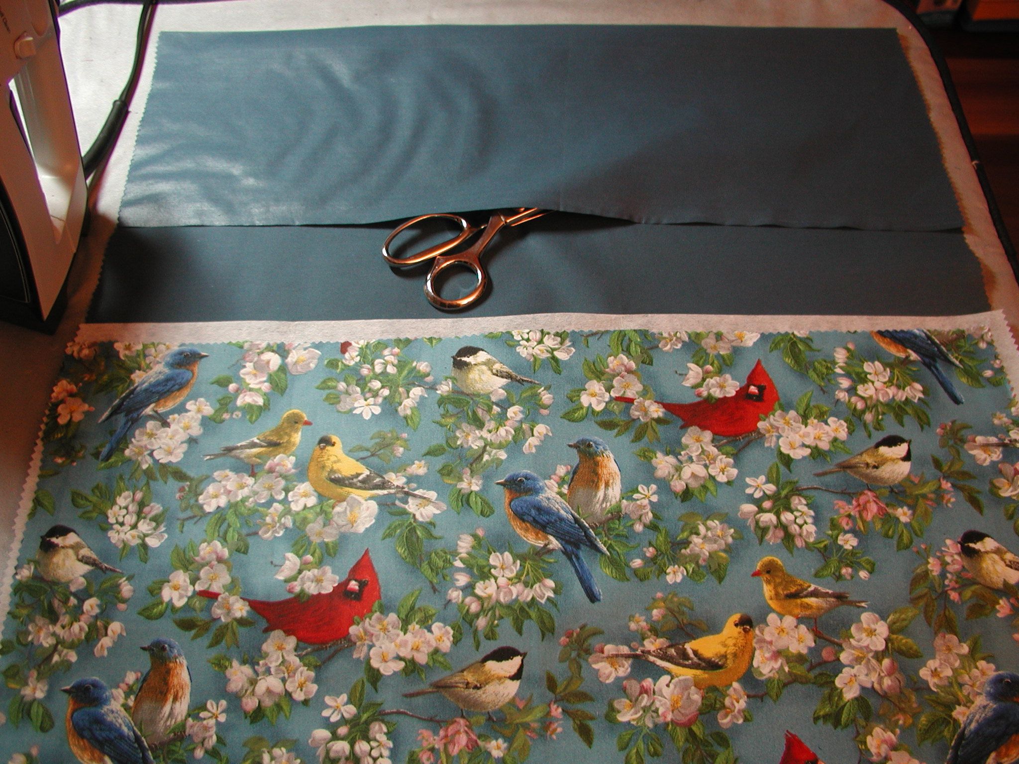 Craft Storage Case : 8 Steps - Instructables