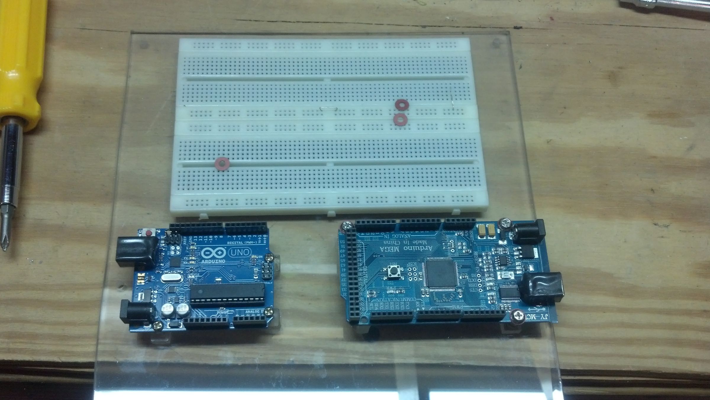 Arduino-Plex: Plexiglass Arduino Work Surface : 7 Steps (with Pictures ...