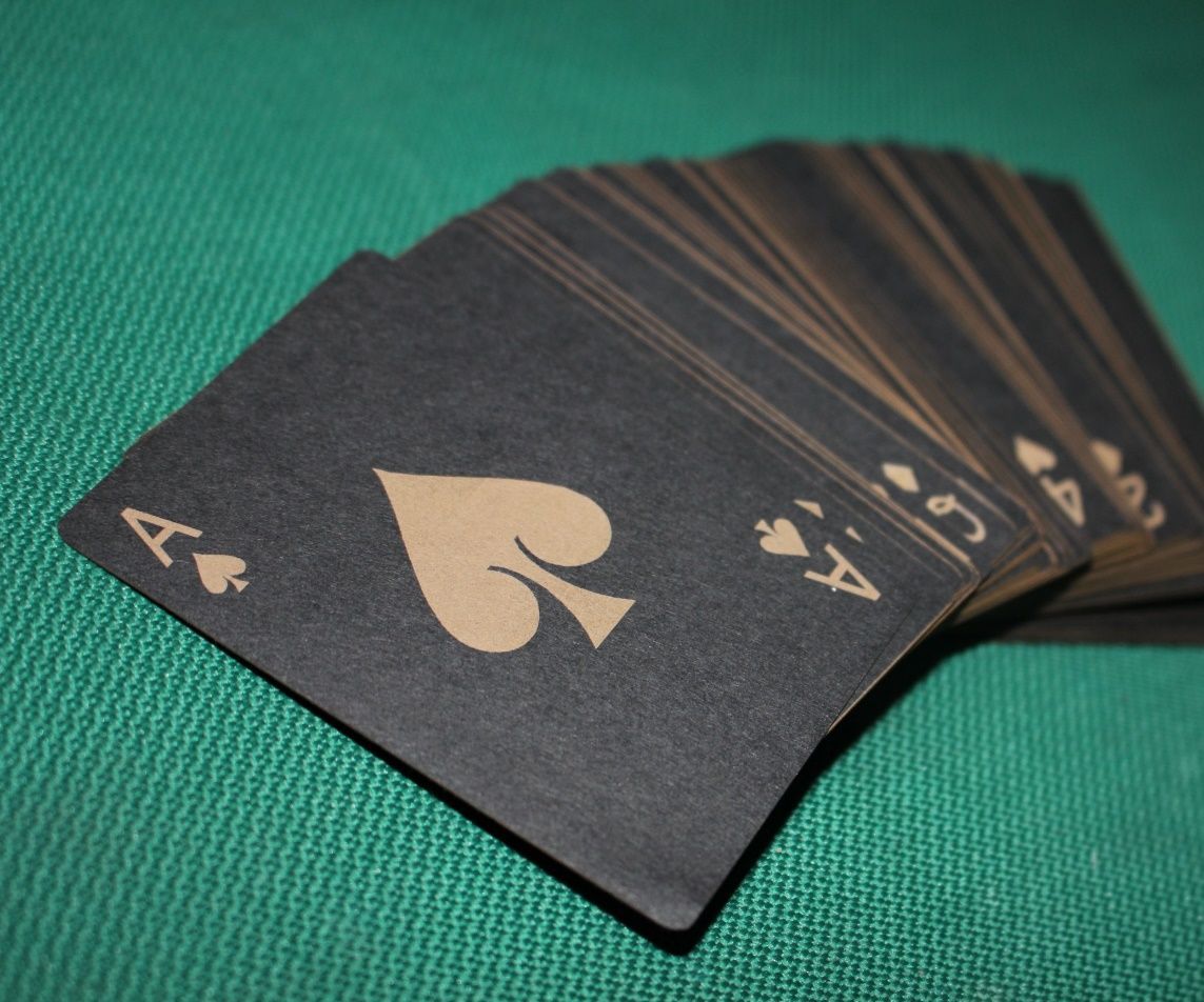 Laser Engraved Playing Cards & Wooden Box : 5 Steps - Instructables