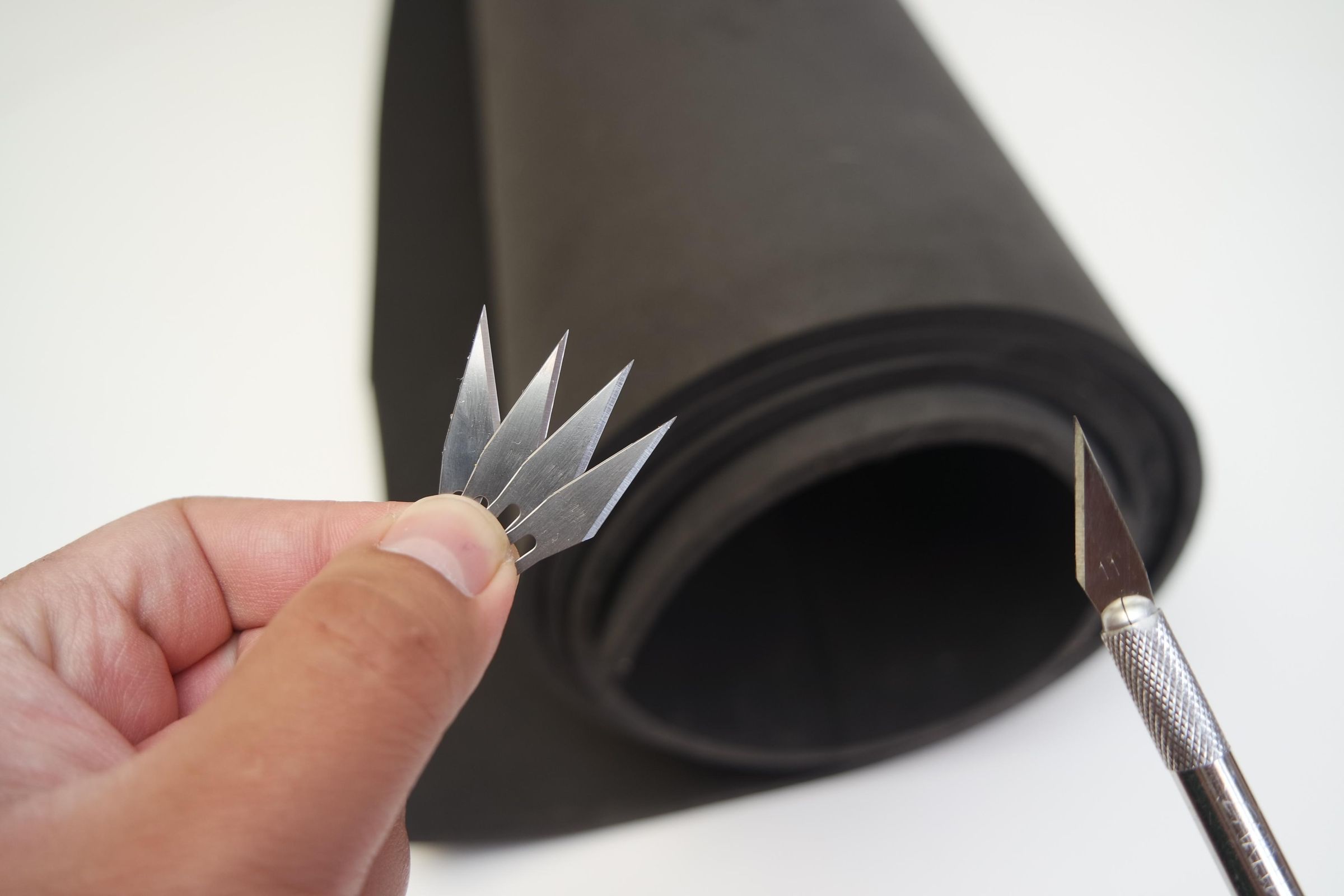 Krite Creature Costume From Critters Movie 1986 : 63 Steps (with ...