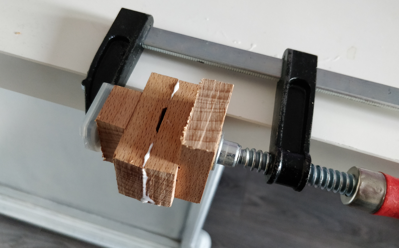 Adjustable Ruler Measuring Stop : 7 Steps (with Pictures) - Instructables