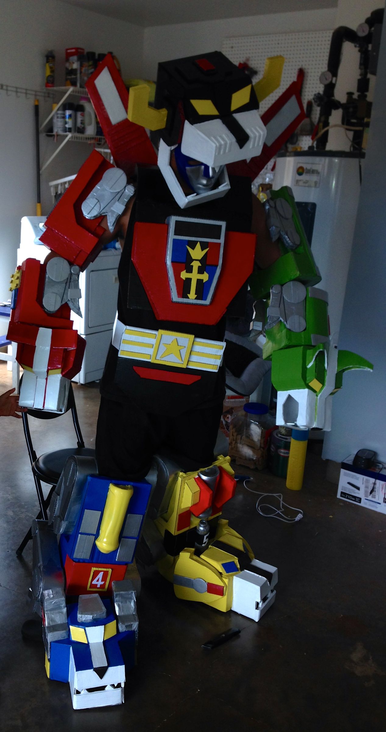 Voltron Costume : 6 Steps (with Pictures) - Instructables
