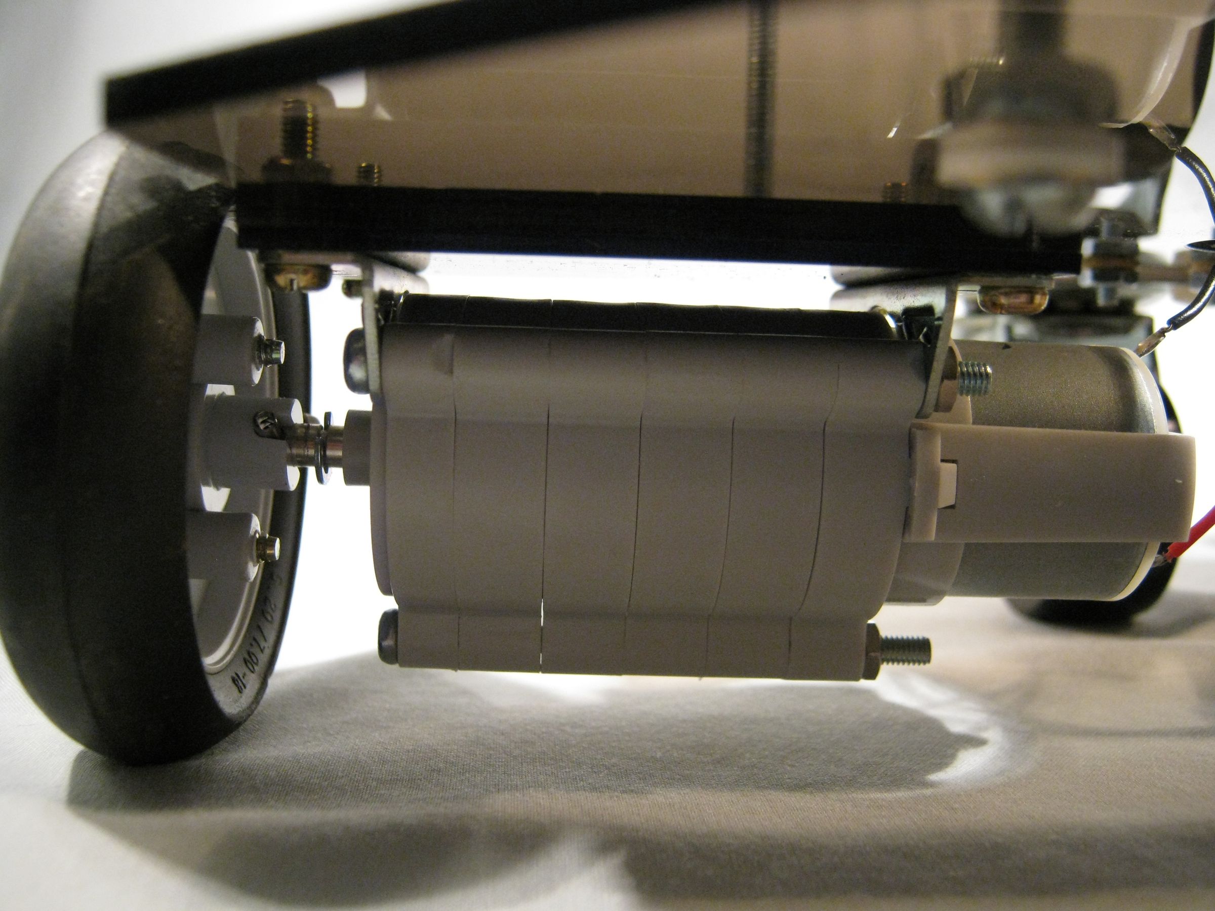 Octagon Acrylic Robot : 16 Steps (with Pictures) - Instructables