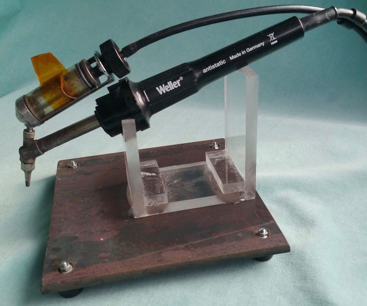 Weller DSX80 Desoldering Iron Stand : 6 Steps (with Pictures ...
