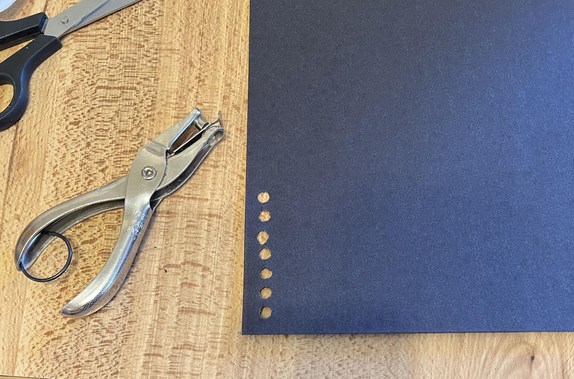 Cardboard/Paper Layer Cake : 22 Steps (with Pictures) - Instructables