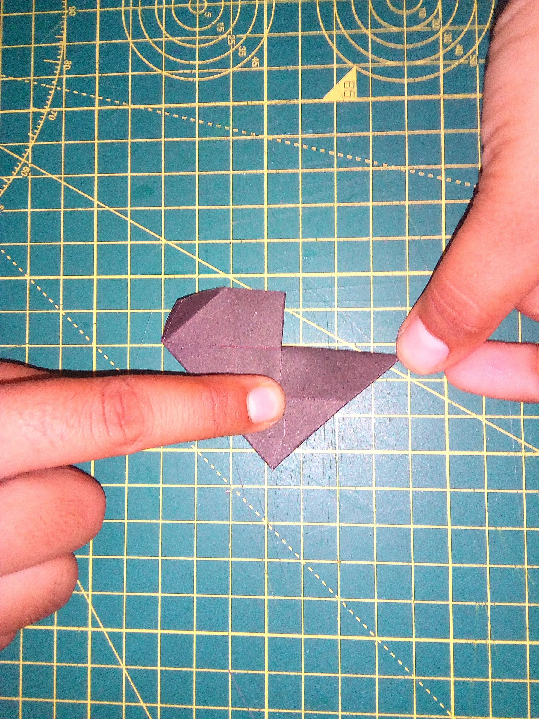 Origami Key Chain : 9 Steps (with Pictures) - Instructables