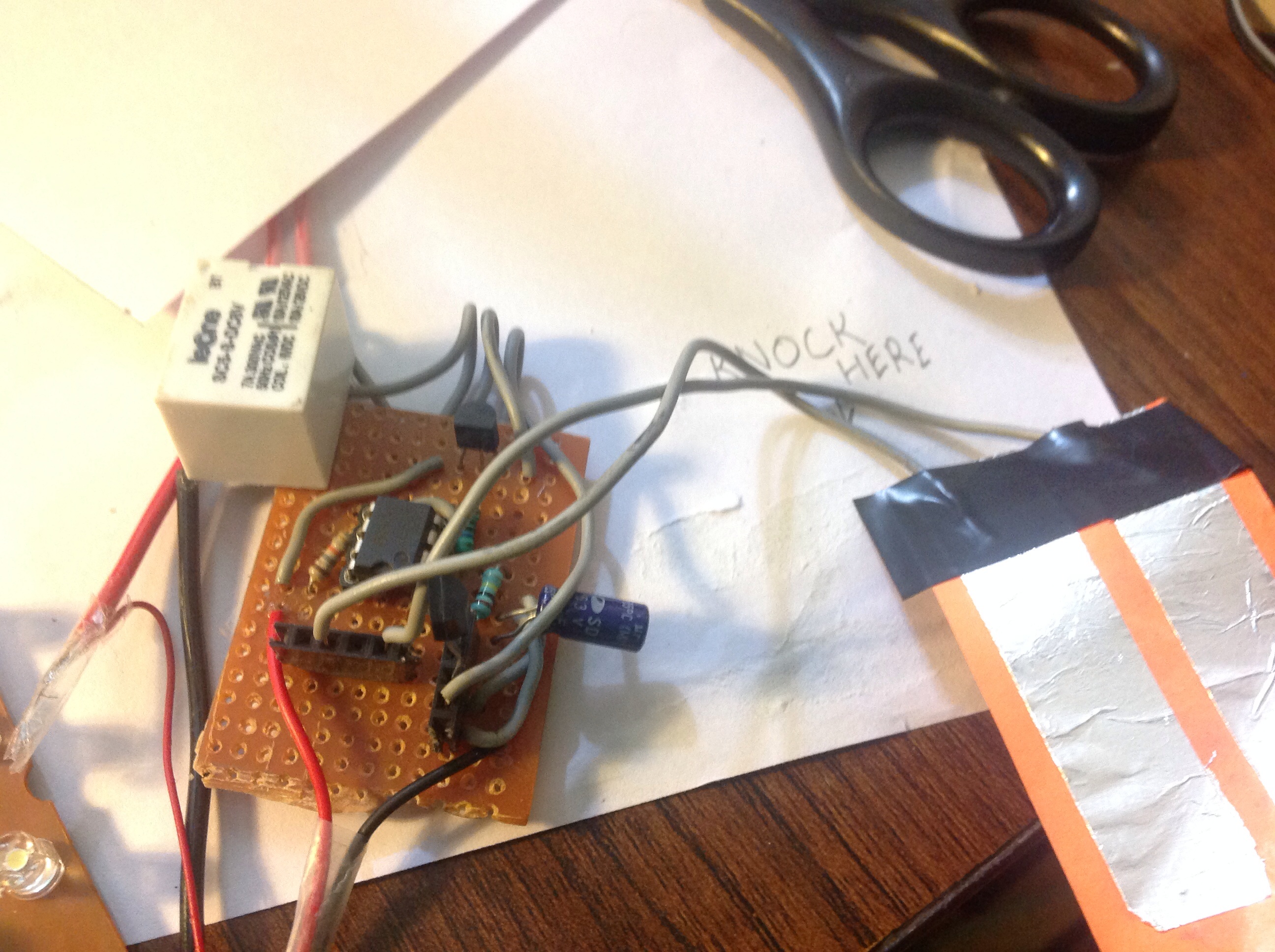 Activate Lights and Other Appliances With Touch and Knocks (under 2 ...