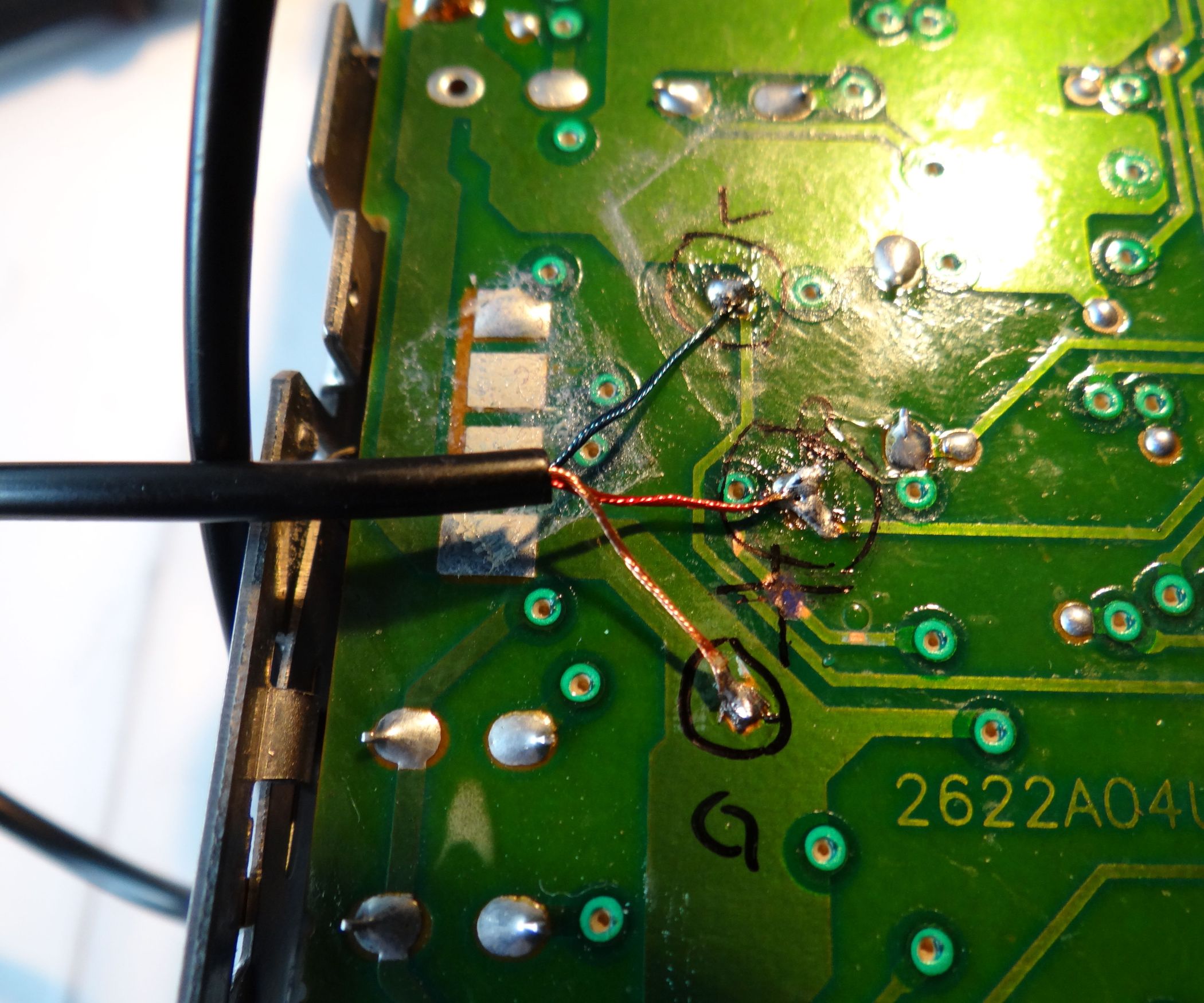 Smartphone WIRED Connection to Old Opel Tape Player, Headset Functions ...