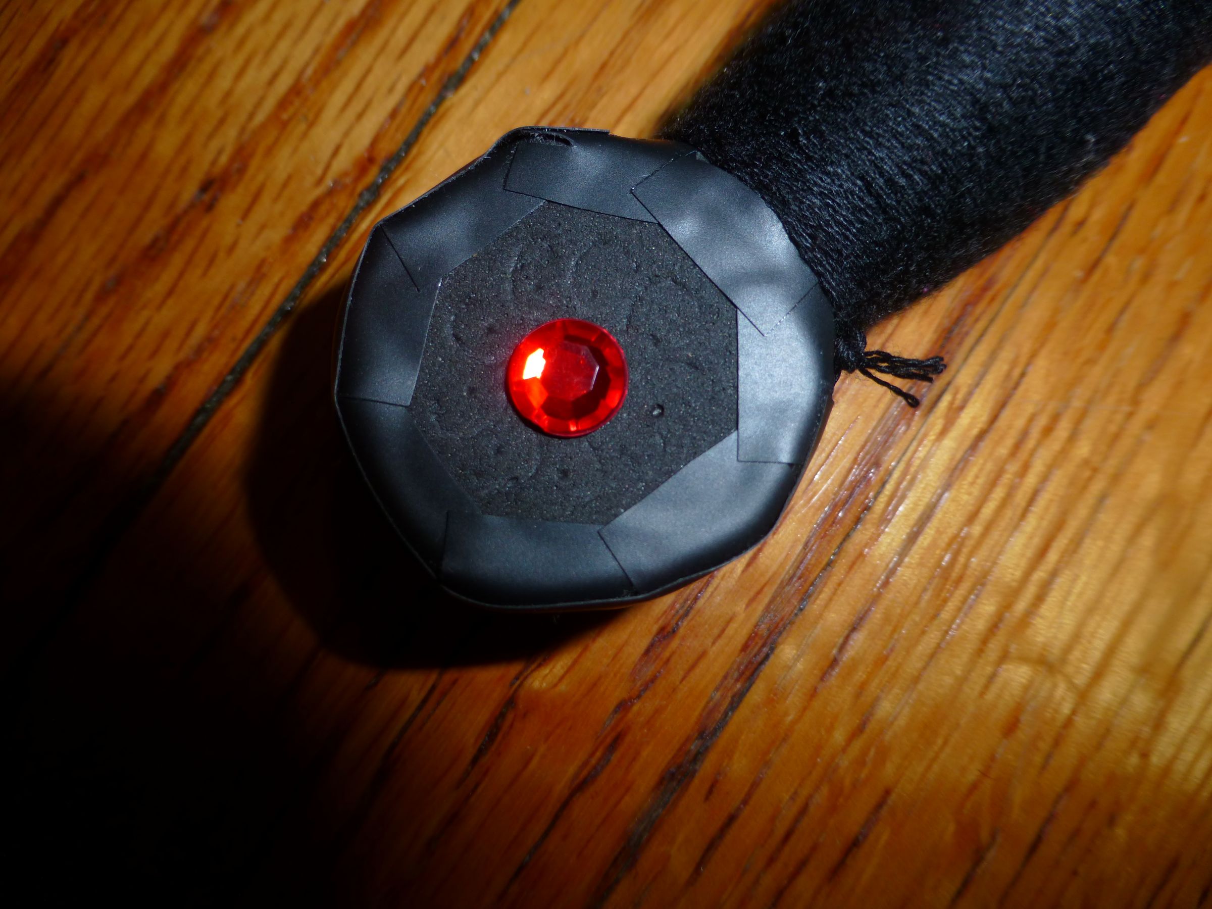 DIY Foam Weaponry : 9 Steps - Instructables