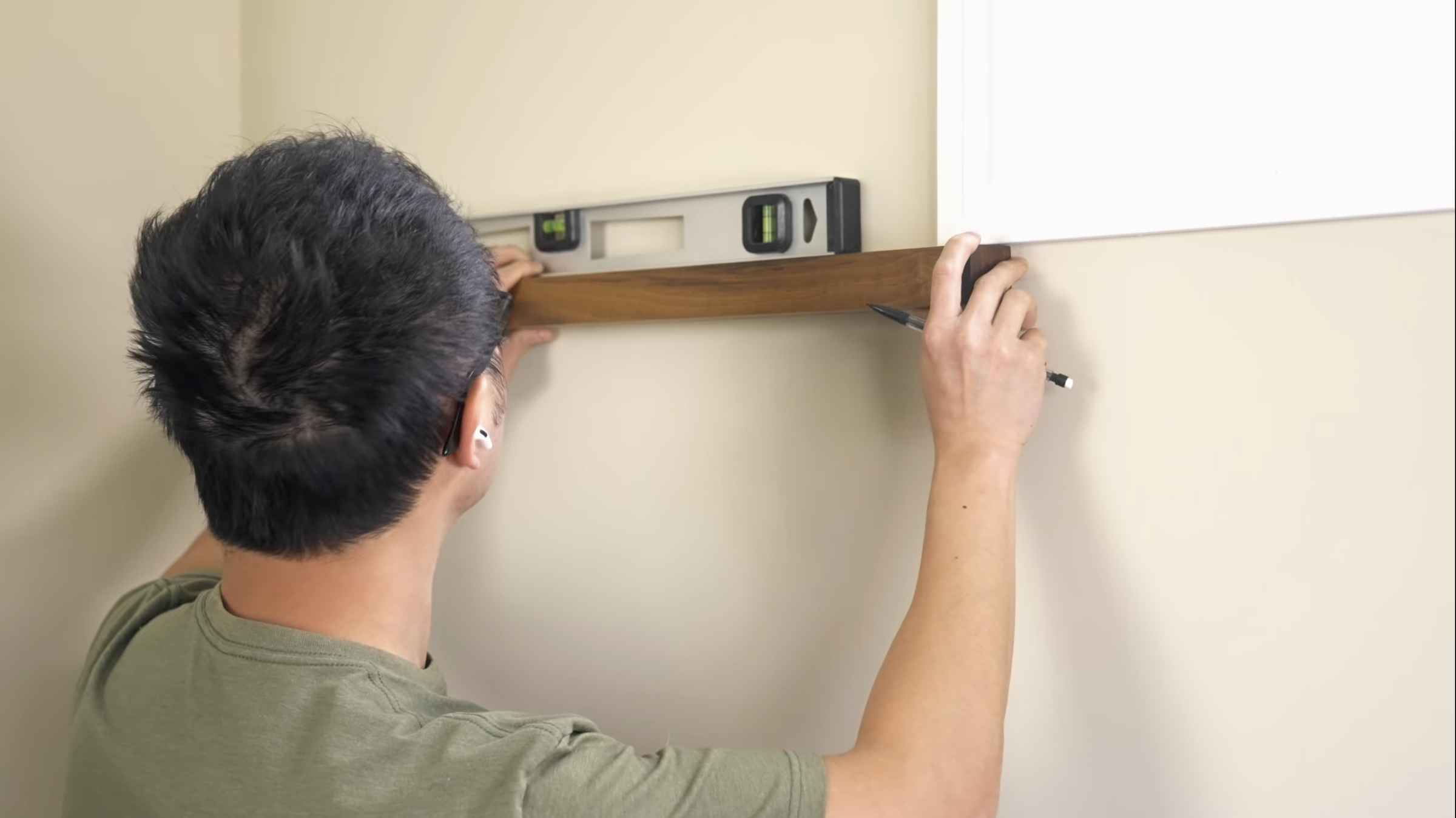 Camera Charging Wall Organizer for My Home Office : 3 Steps - Instructables