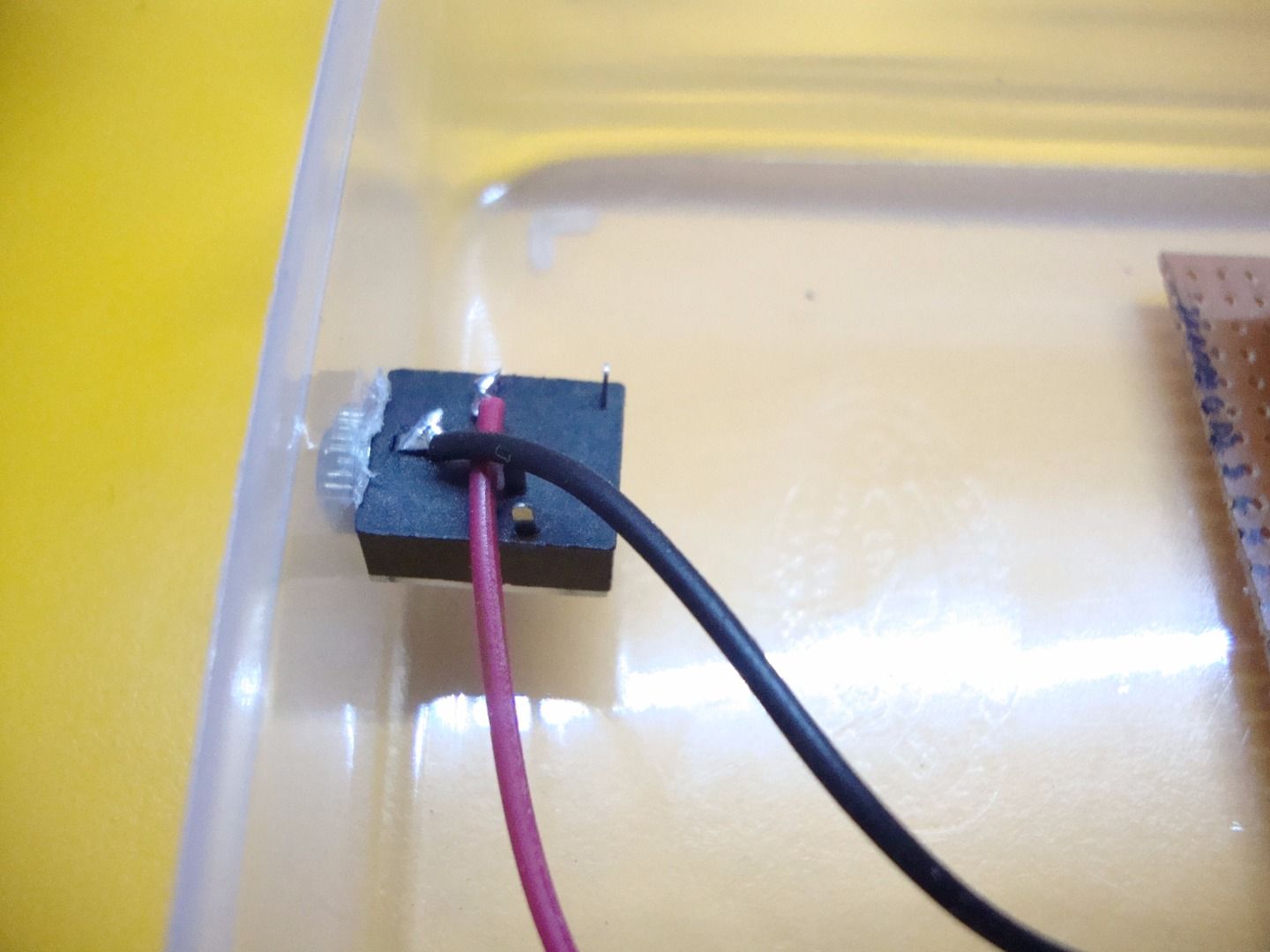 Arduino Two Player Reaction Timer Game : 13 Steps (with Pictures) - Instructables