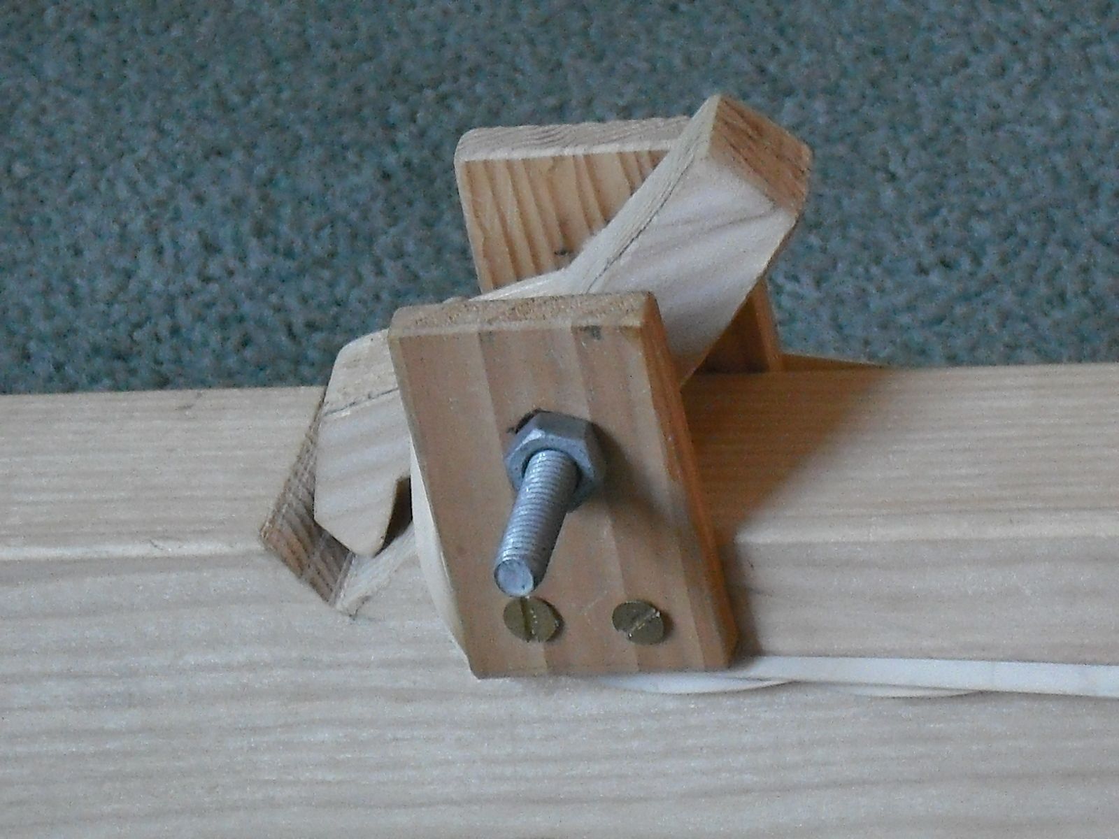 Homemade Crossbow : 5 Steps - Instructables