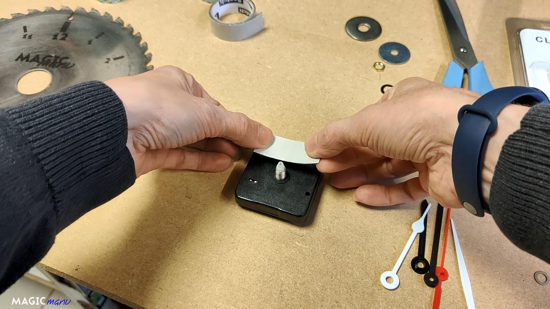 A Clock With a Laser Engraved Saw Blade : 11 Steps (with Pictures ...